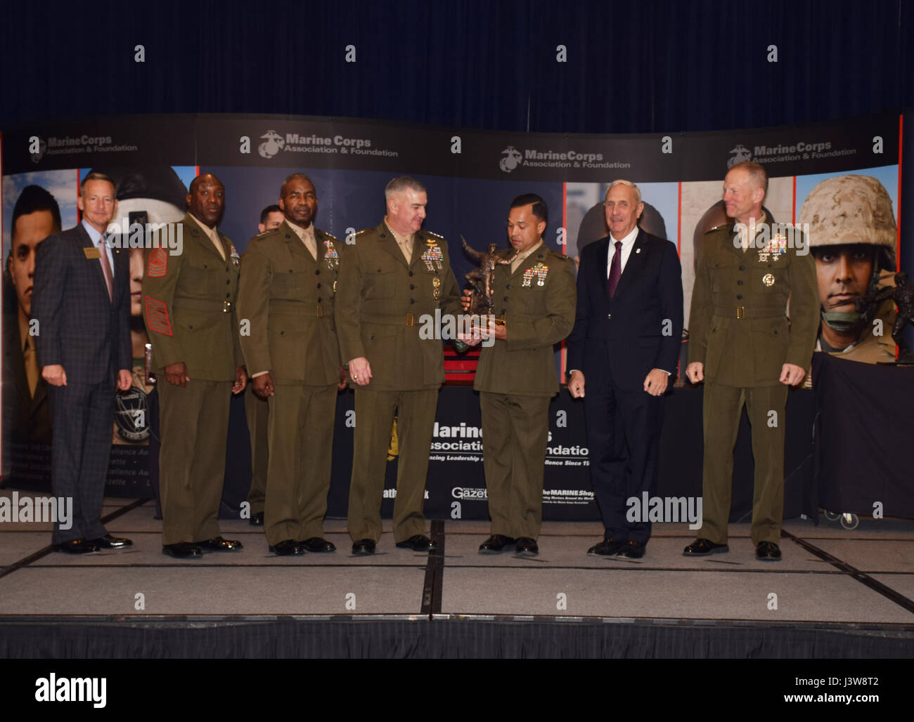 Special purpose marine air ground task force southern command 17 hi-res ...