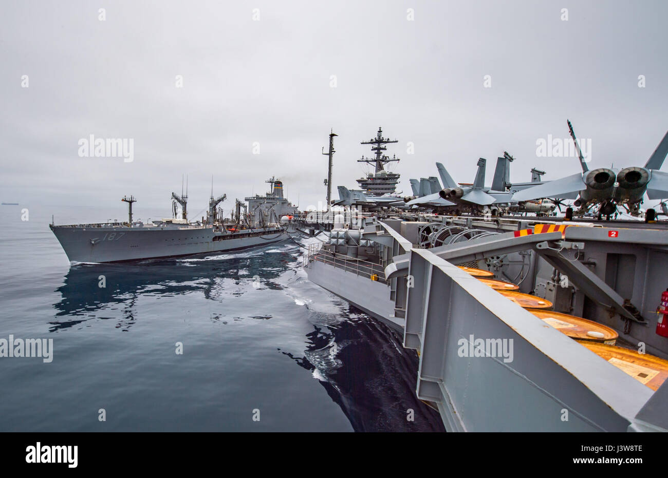 170504-N-AZ808-050 PACIFIC OCEAN (May 4, 2017) – The fleet ...