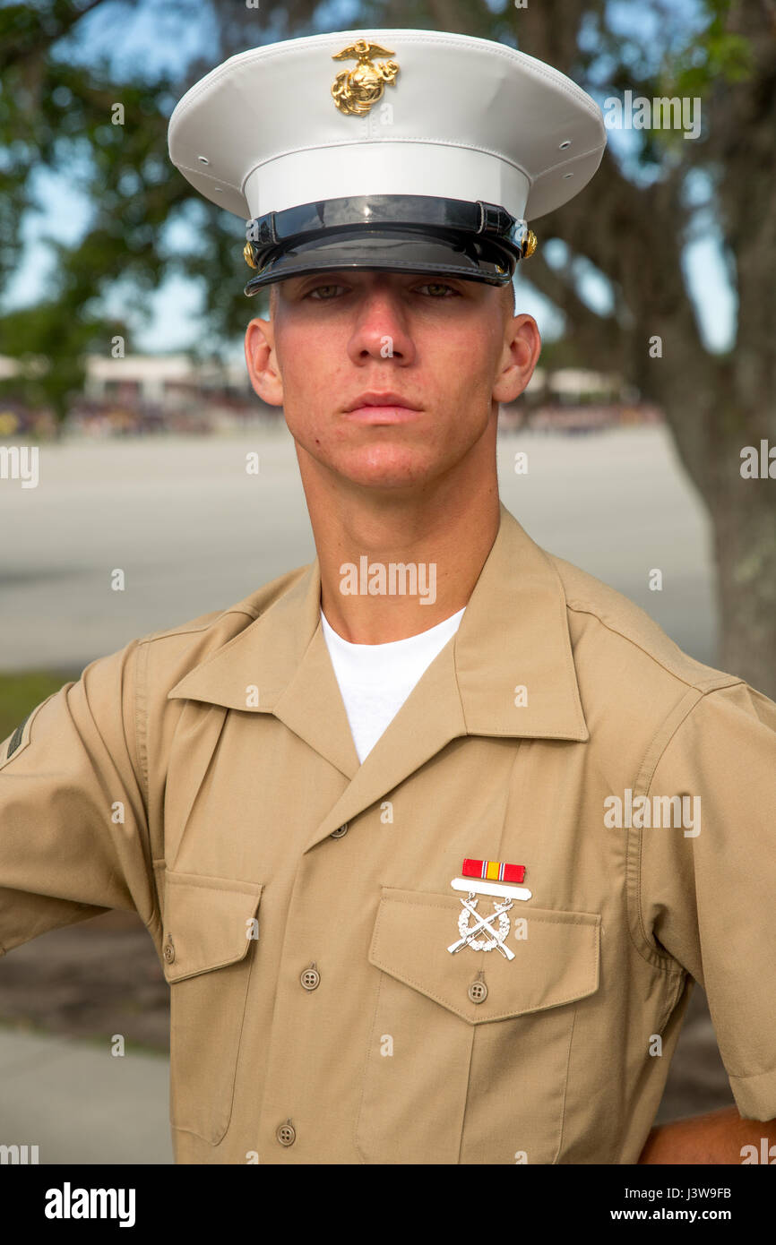 Marine recruit from company hi-res stock photography and images - Alamy