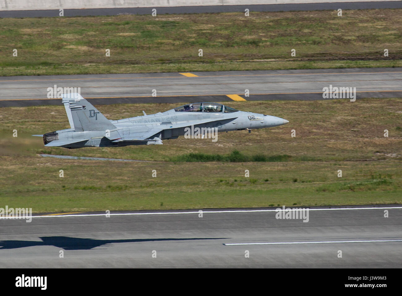 An F/A-18D Hornet with Marine All-Weather Fighter Attack Squadron (VMFA ...