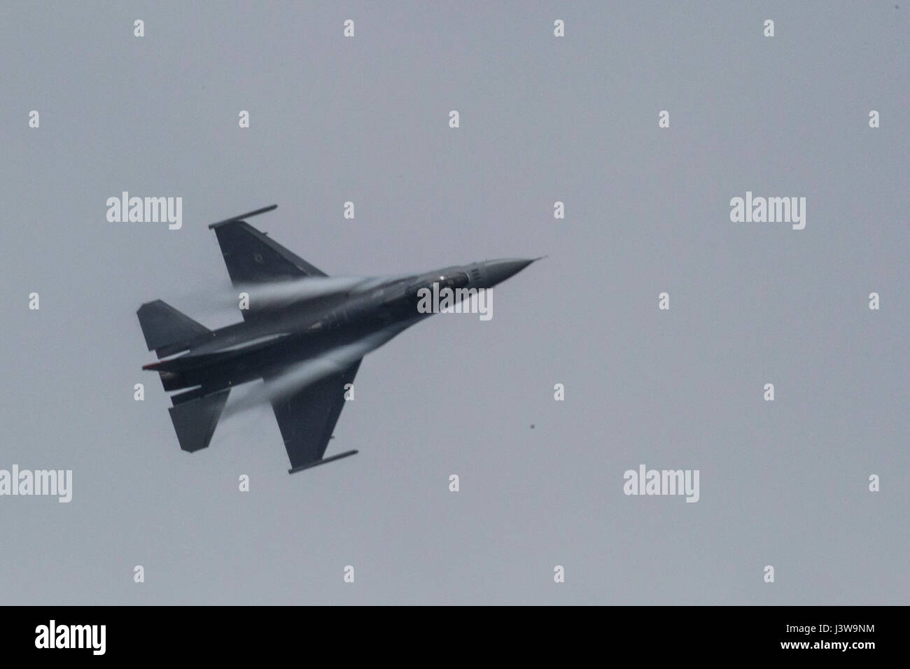 A Pacific Air Forces’ F-16 Fighting Falcon conducts flight ...