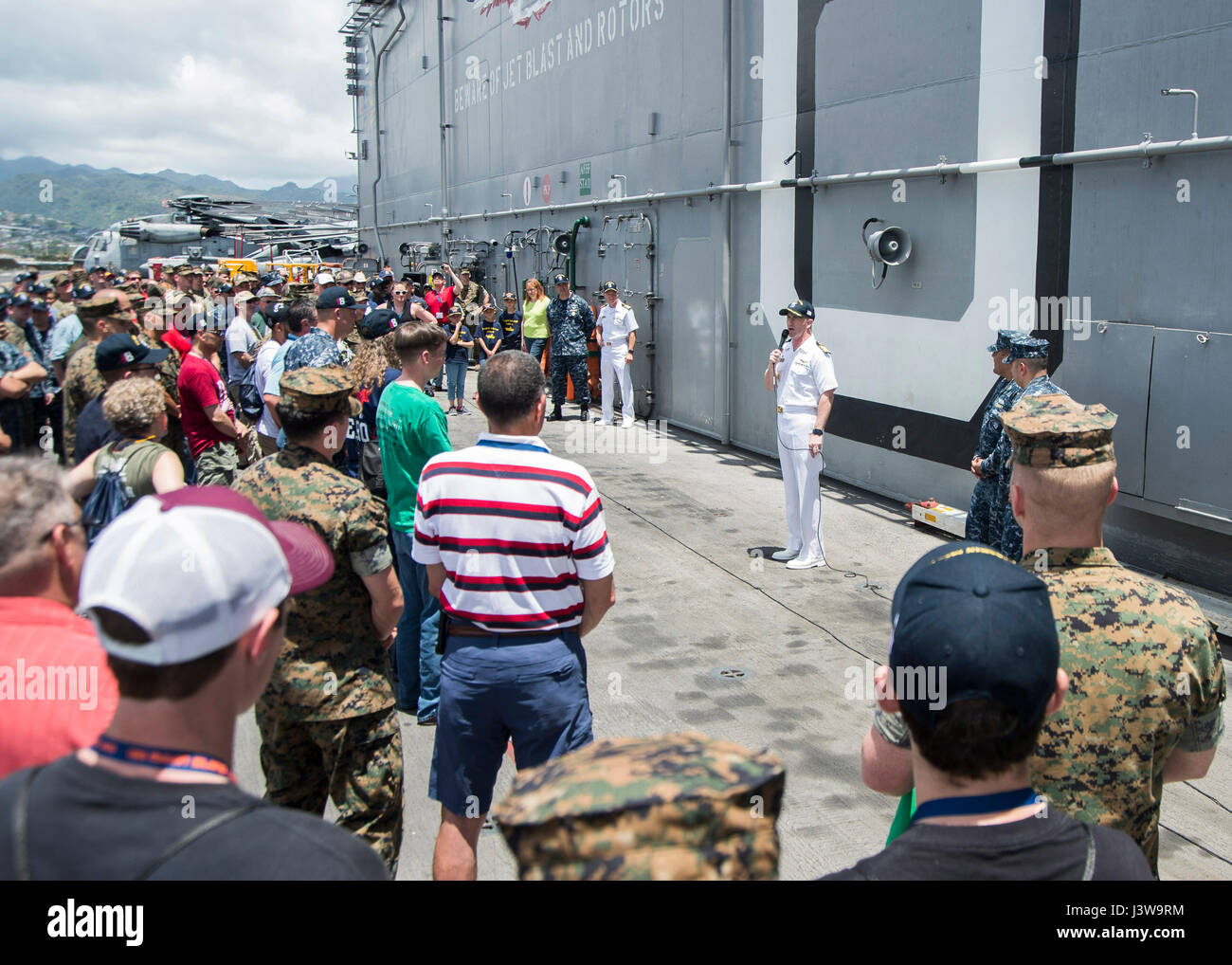 JOINT BASE PEARL HARBOR-HICKAM (May 5, 2017) Commanding Officer Capt ...
