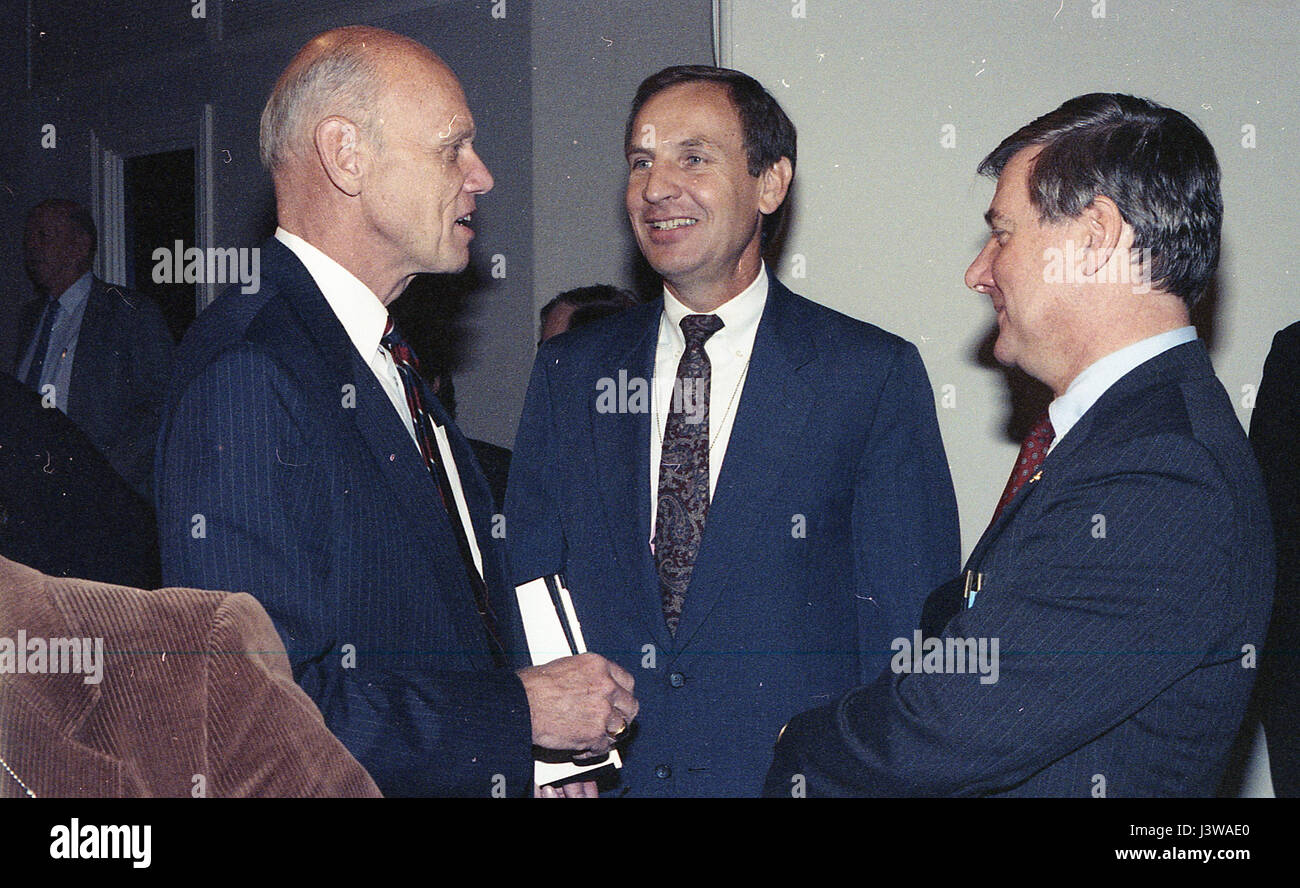 ROSKENS- END HUNGER AWARDS 1990 - Interactions at ceremony Stock Photo ...