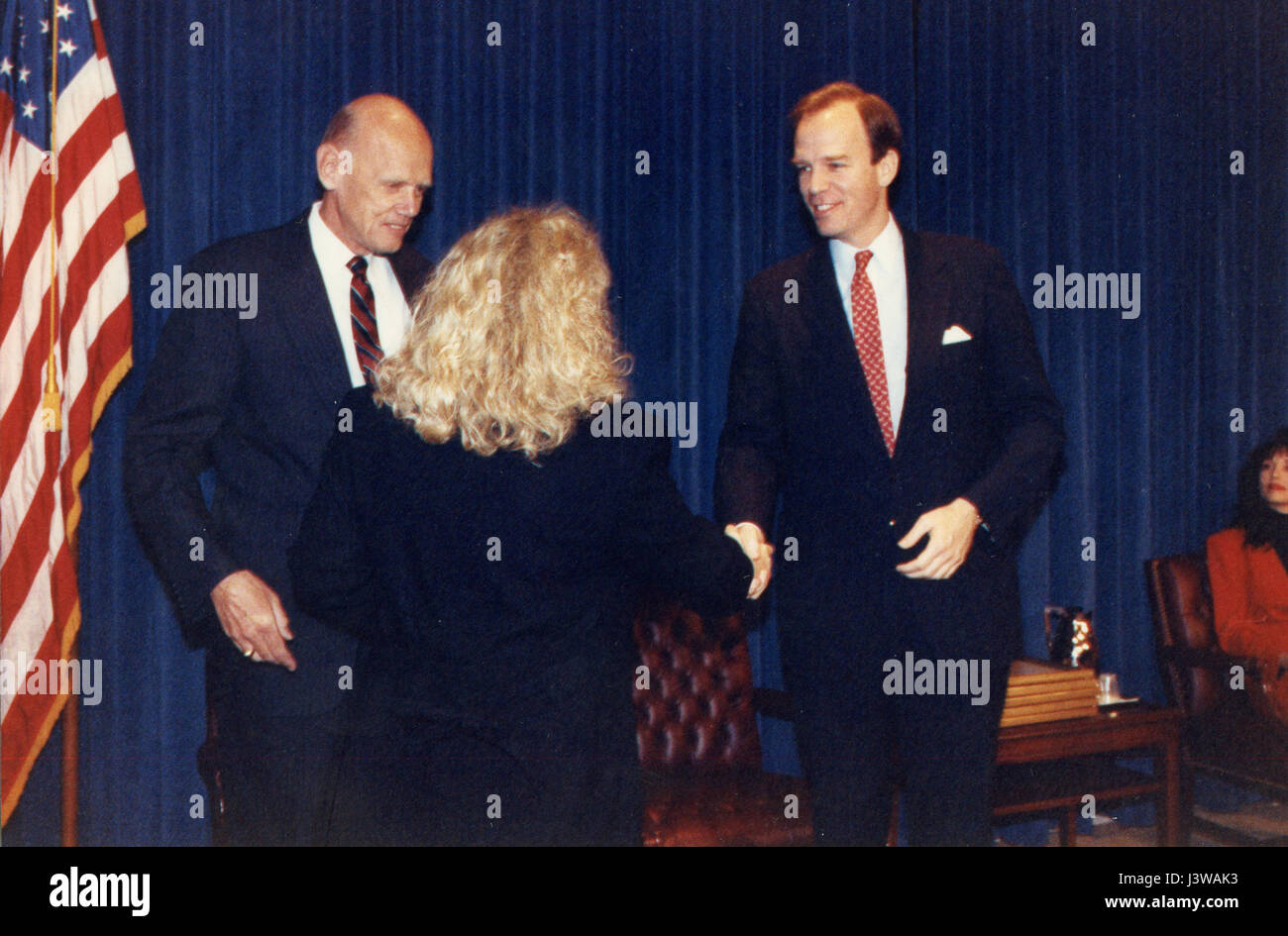 ROSKENS- END HUNGER AWARDS 1990 - Handshake to accept award Stock Photo ...