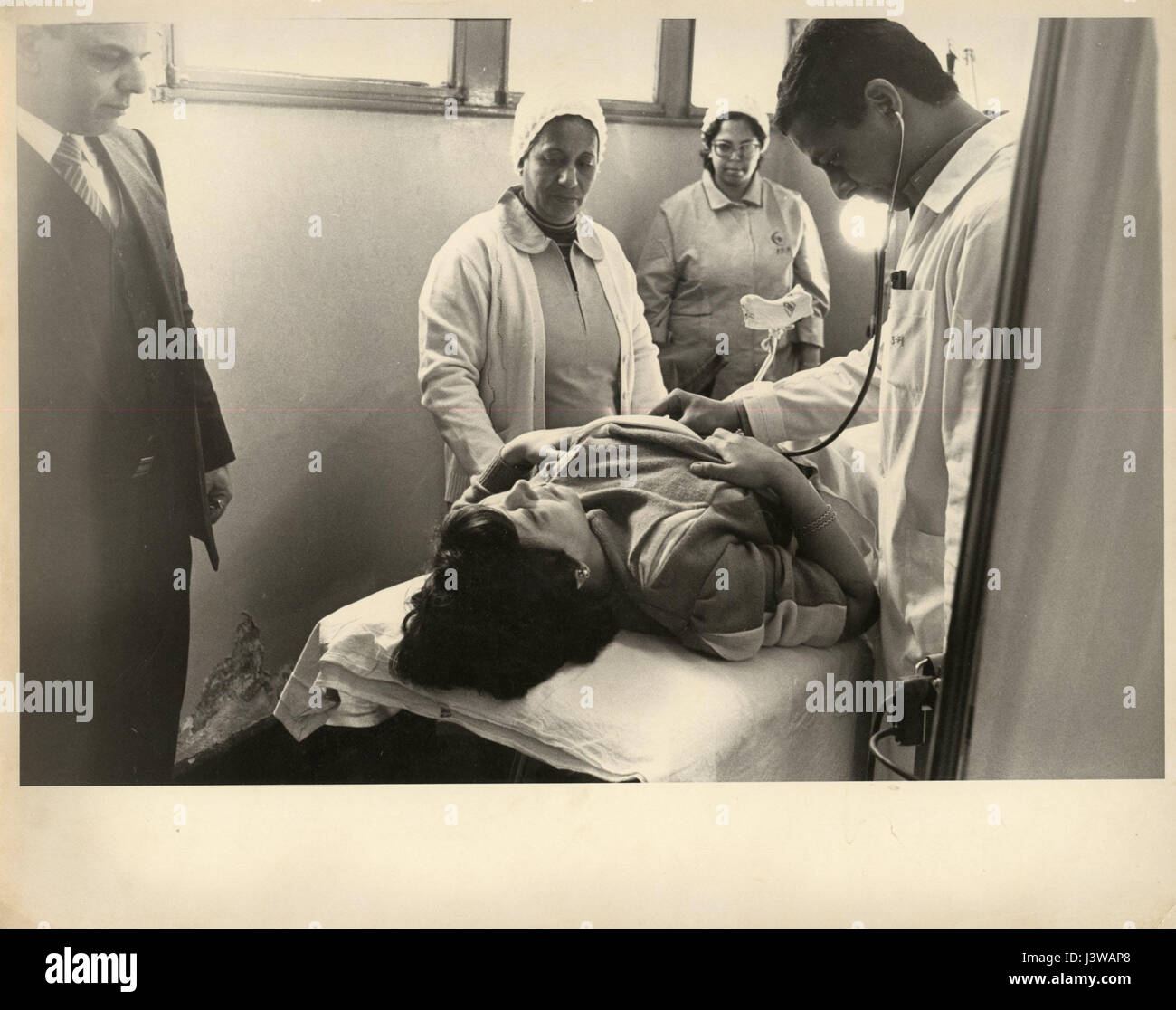 Female service member personnel hi-res stock photography and images - Alamy