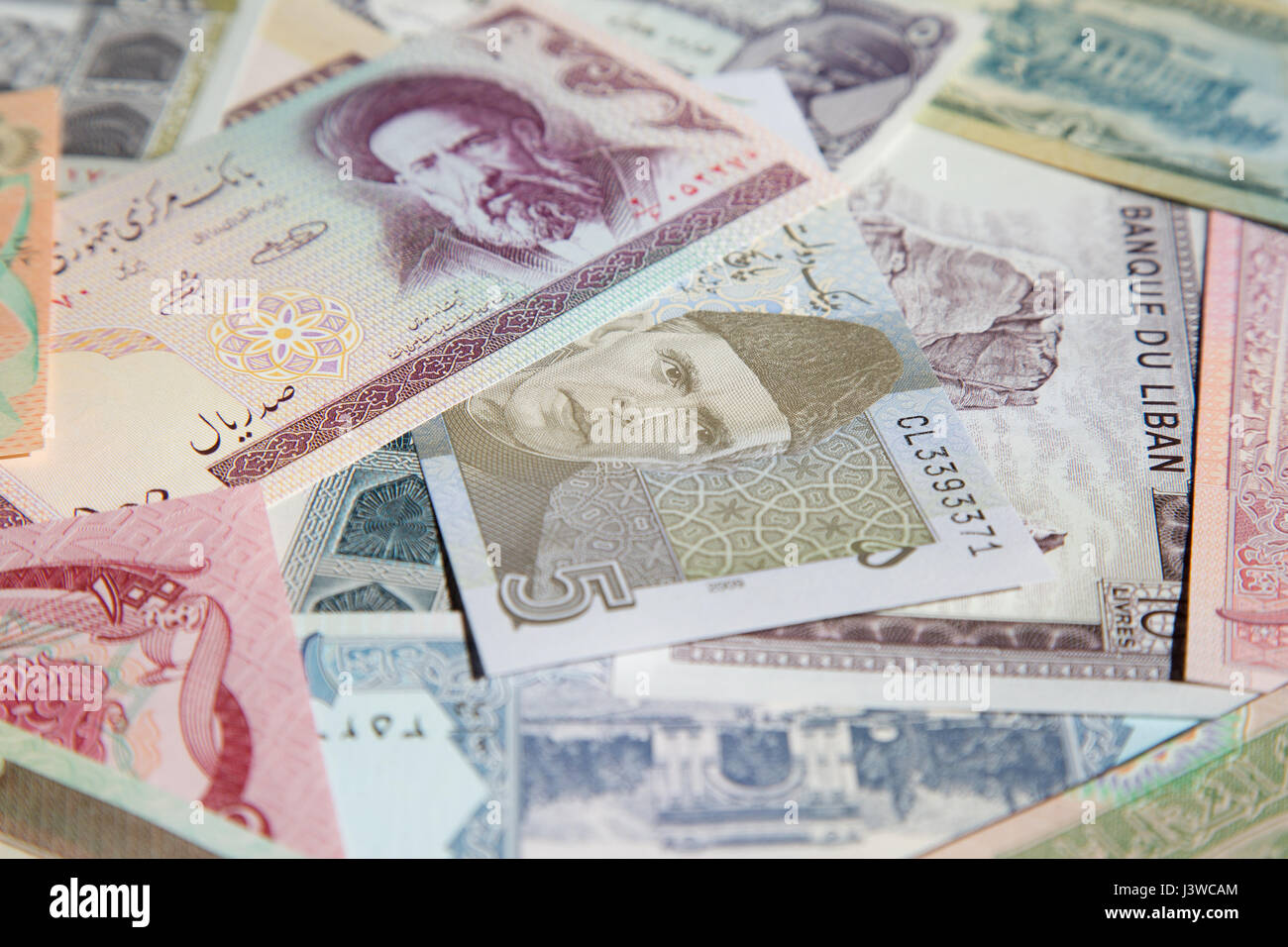 Variety of Middle East banknotes Stock Photo - Alamy