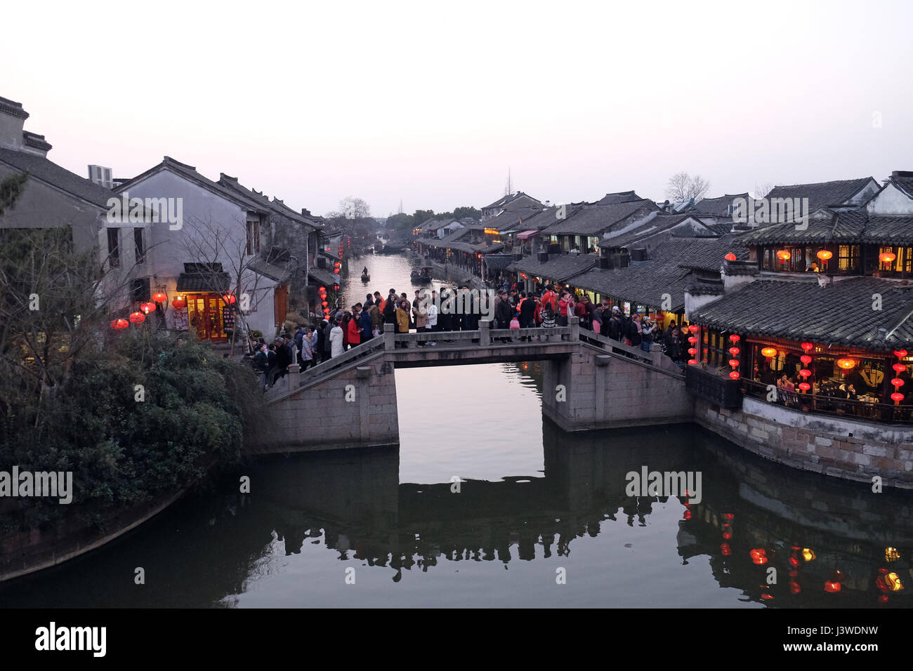 Chinese architecture and buildings lining the water canals to Xitang ...