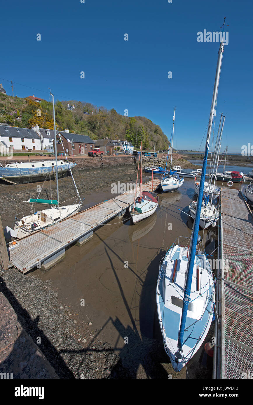 Kilroy castle hi-res stock photography and images - Alamy