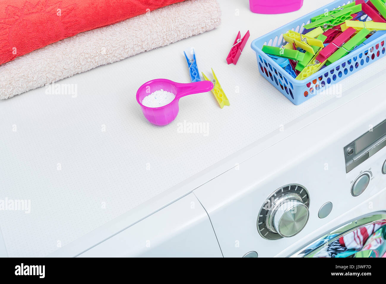 Laundry washer machine powder hi-res stock photography and images - Alamy