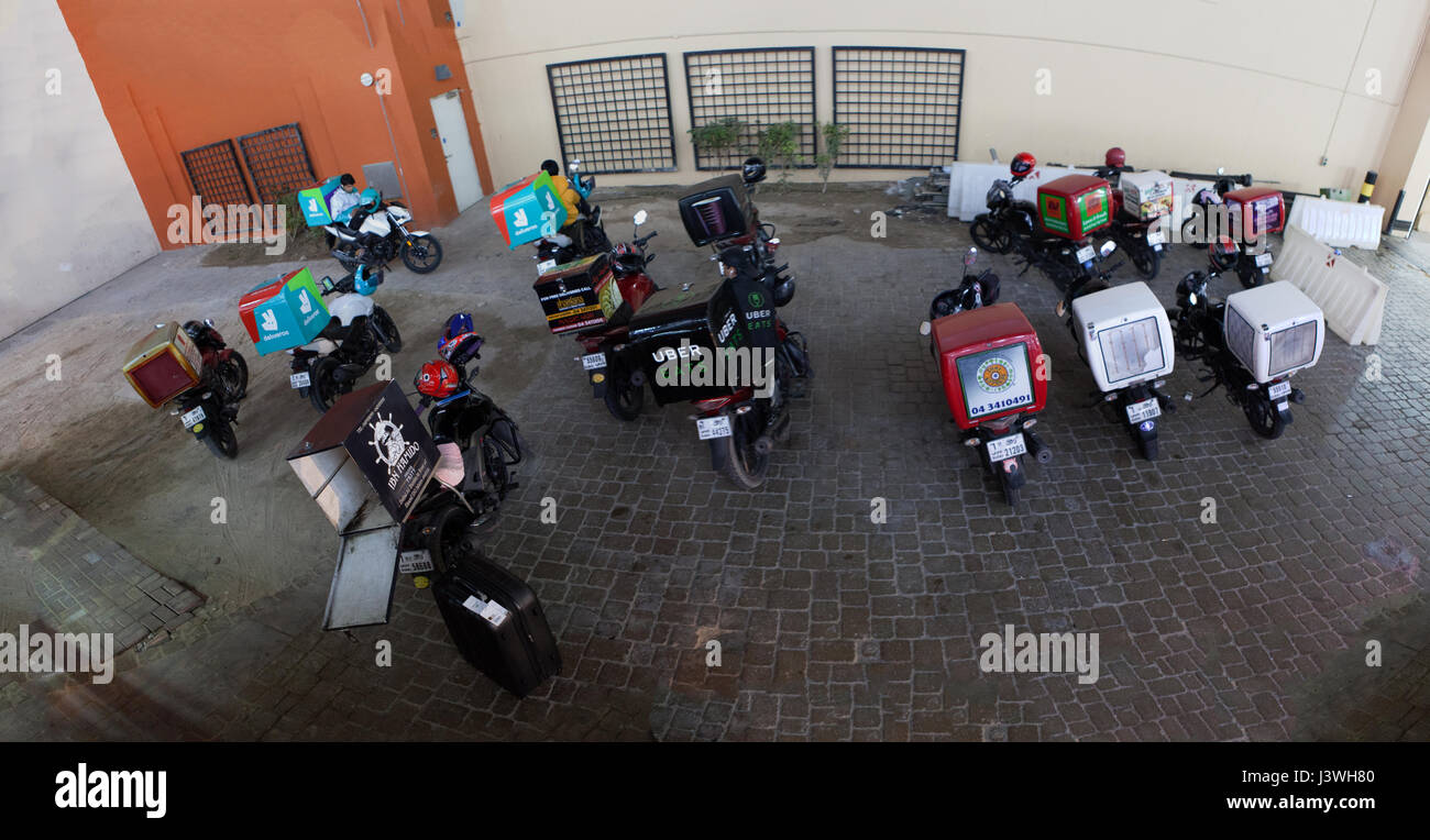 Delivery bikes hi-res stock photography and images - Alamy