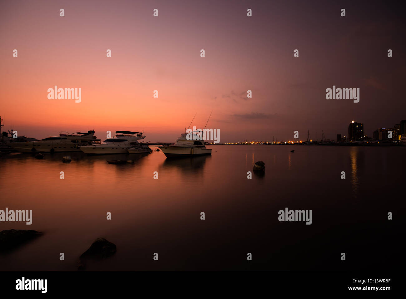 Harbor Square, Manila Bay, Philippines Stock Photo - Alamy