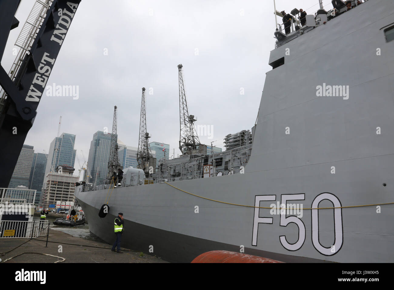 Indian navy frigate tarkash hi-res stock photography and images - Alamy