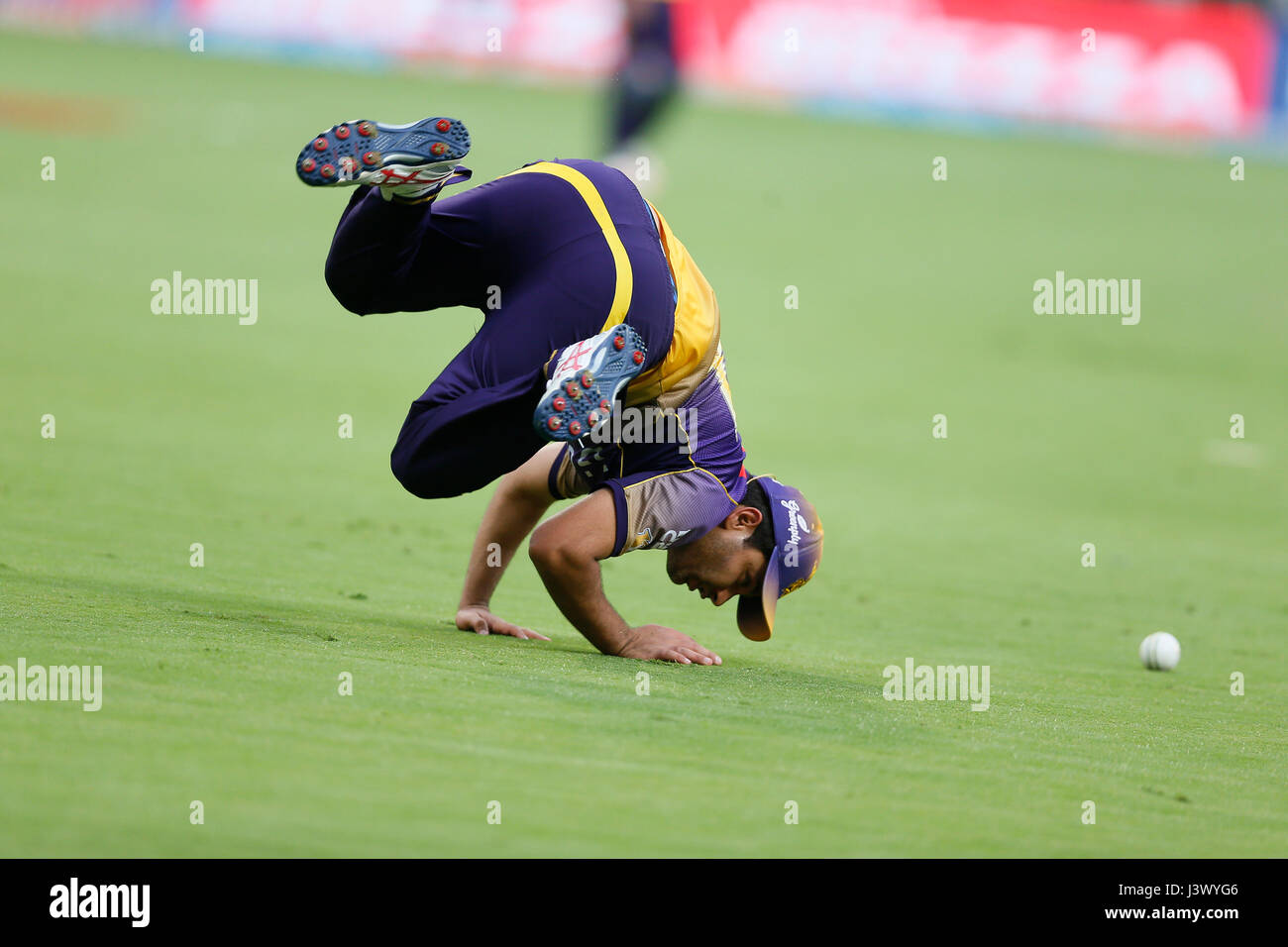 Virat kohli rcb hi-res stock photography and images - Alamy