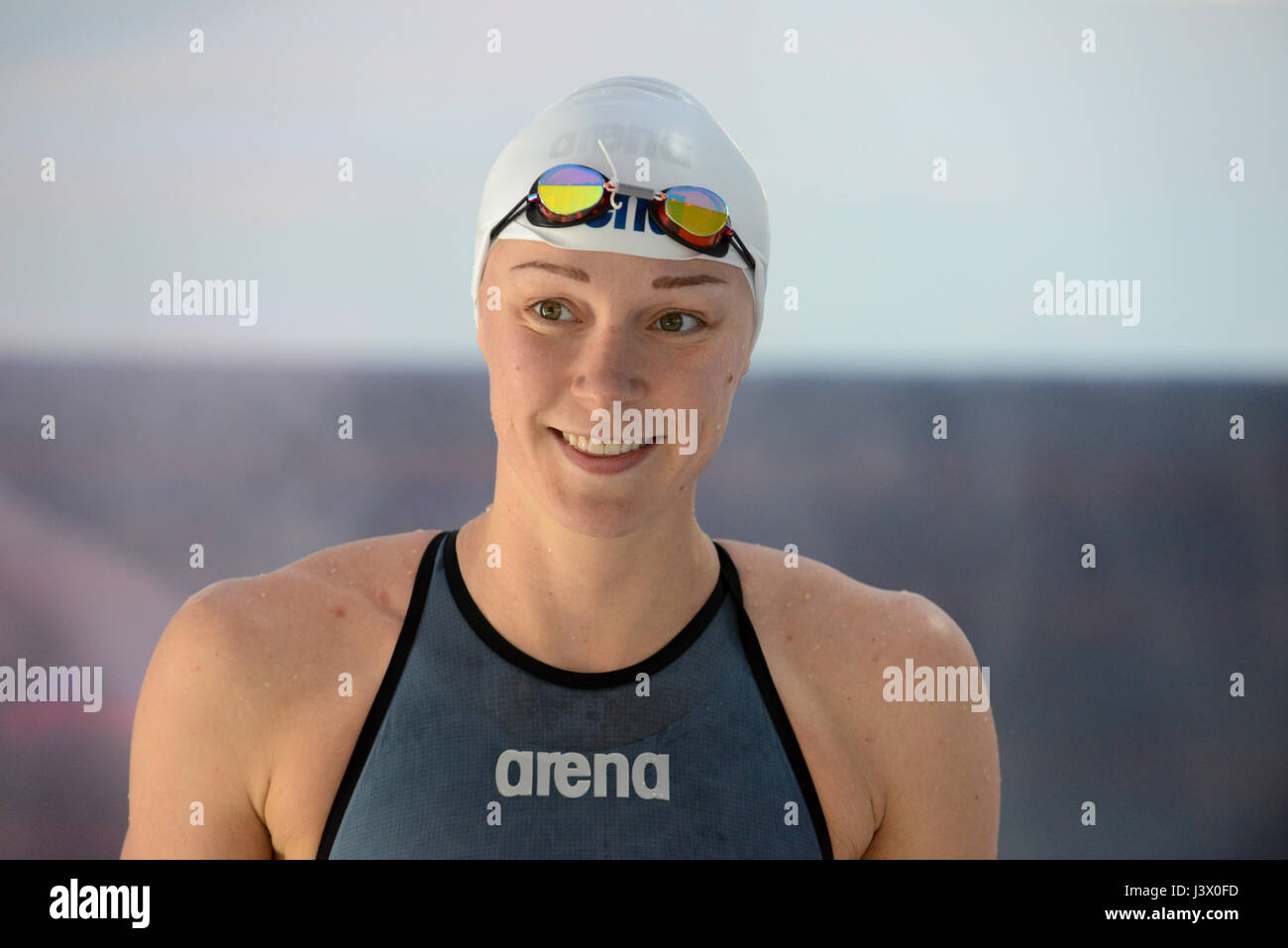 Swedish female swimmer hi-res stock photography and images - Alamy