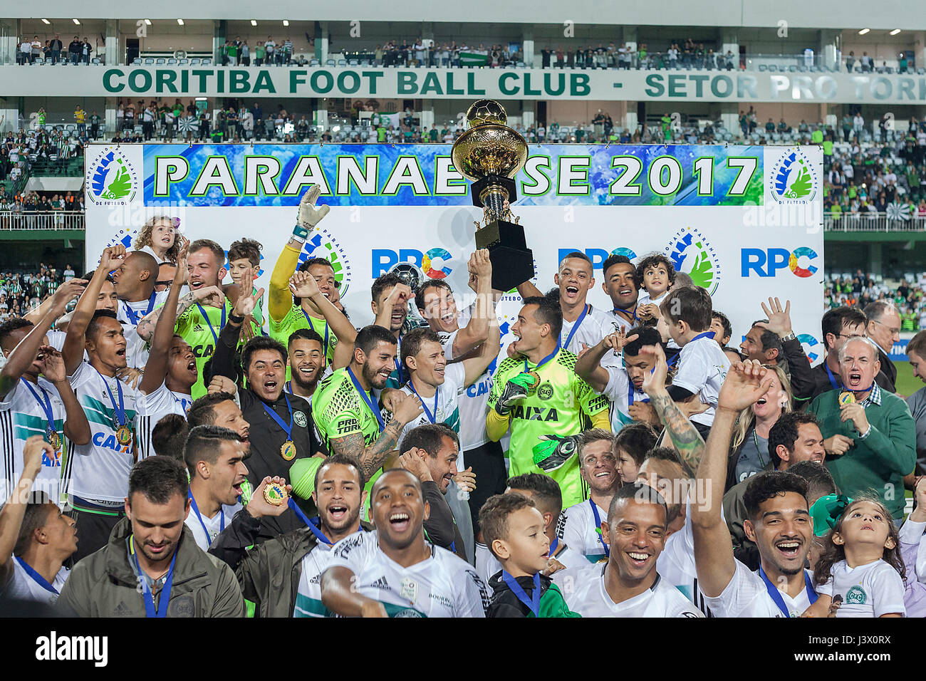 Curitiba, Brazil. 07th May, 2017. Coritiba Paranaense celebrates title ...