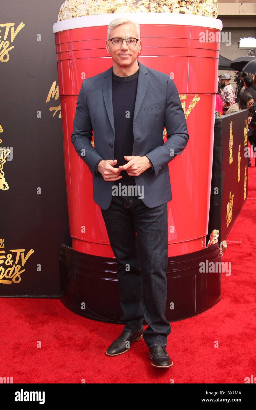 Los Angeles, Ca, USA. 7th May, 2017. Dr. Drew Pinsky at the 2017 MTV ...