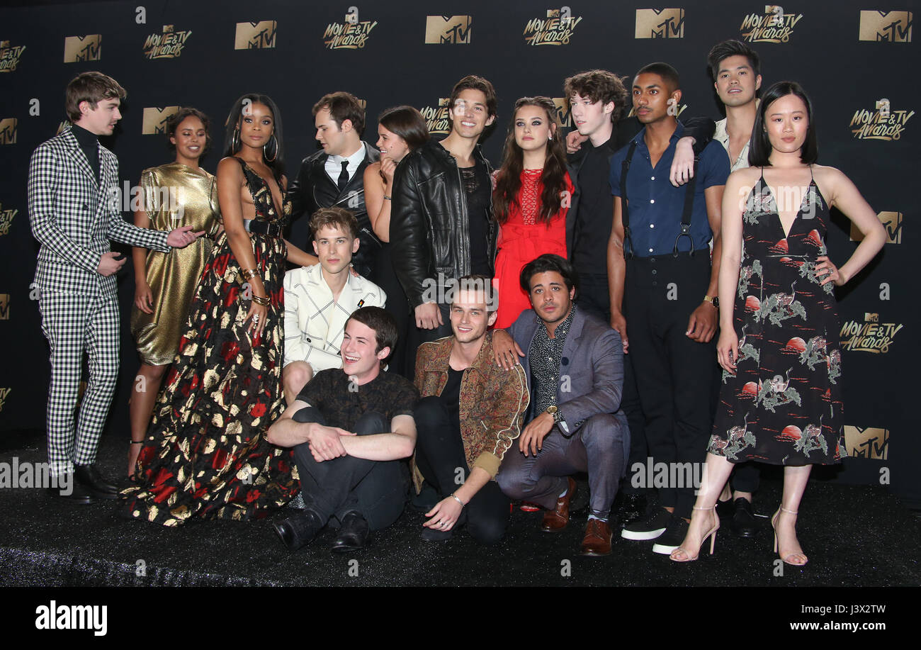 Los Angeles, Ca, USA. 7th May, 2017. Miles Heizer, Alisha Boe, Justin ... Los Angeles, Ca, USA. 7th May, 2017. Miles Heizer, Alisha Boe, Justin ...