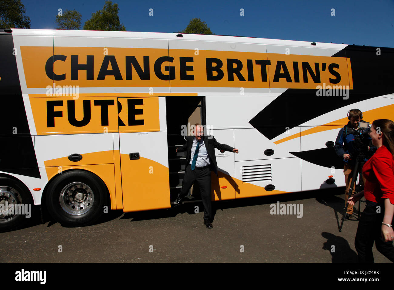 Battle bus hi-res stock photography and images - Alamy