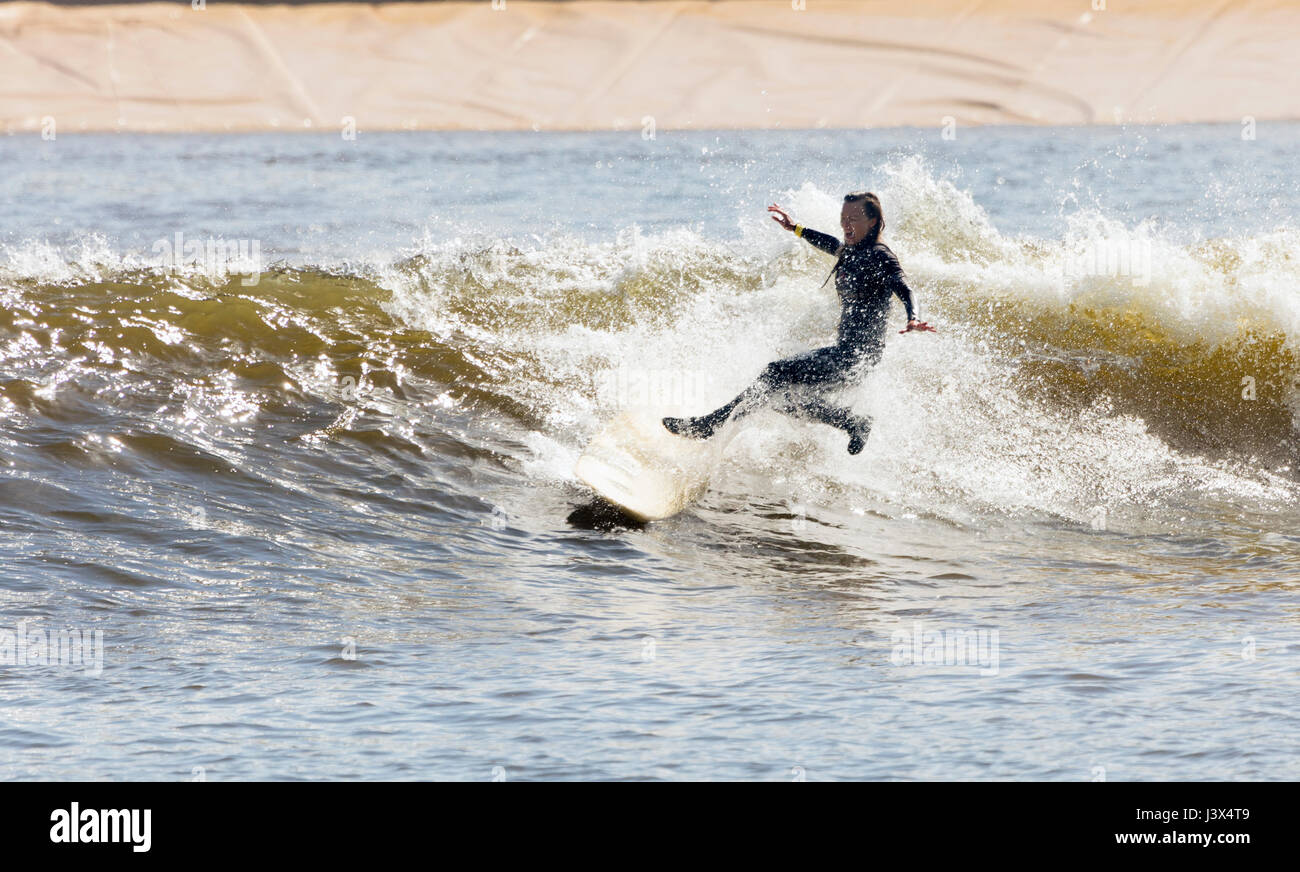 Surfur hi-res stock photography and images - Alamy