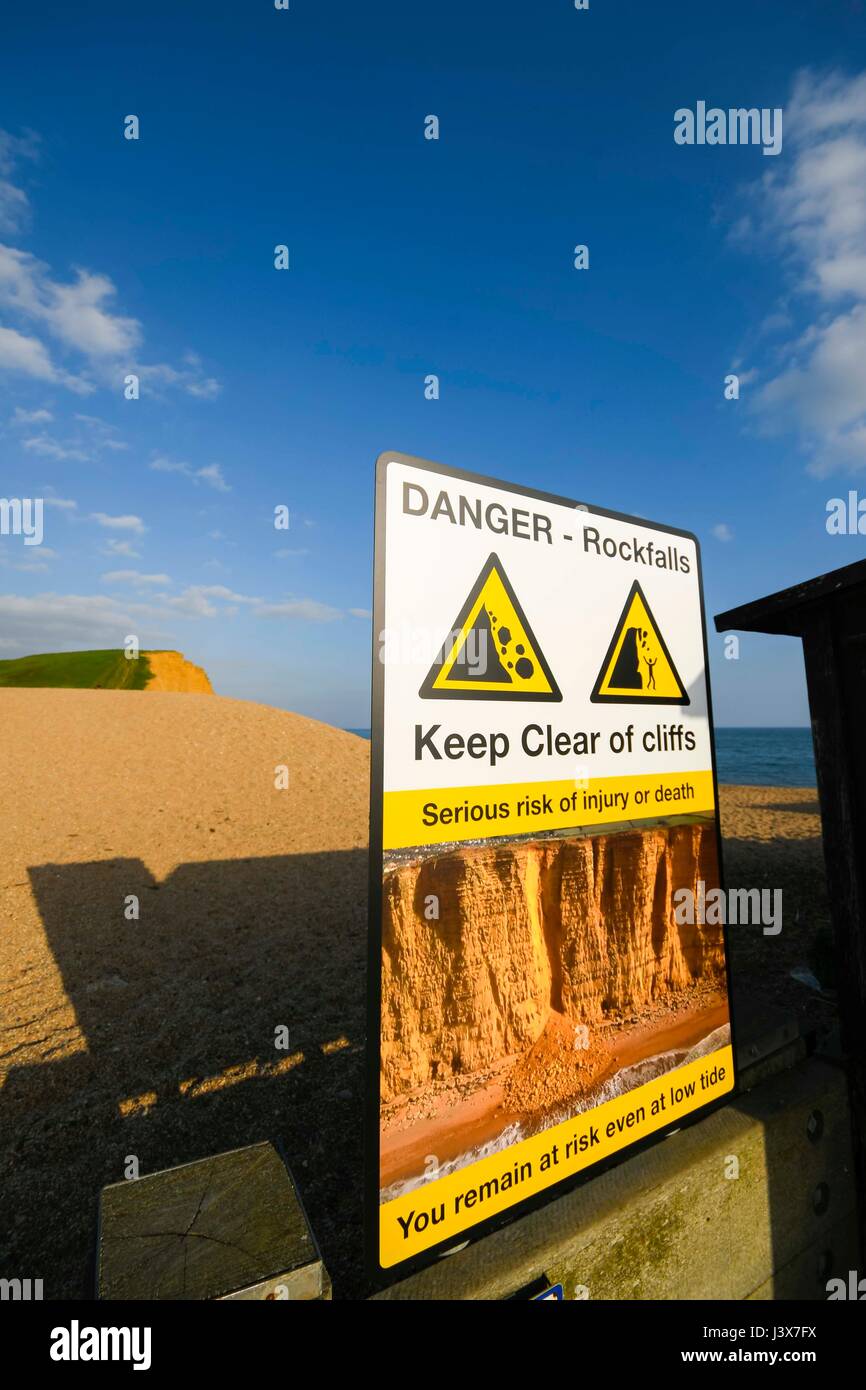 Danger rockfalls sign hi-res stock photography and images - Alamy