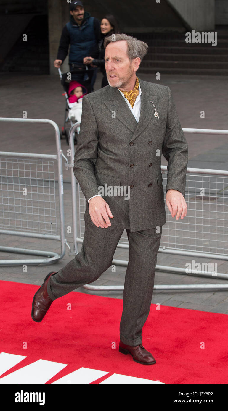 Johnny j jones hi-res stock photography and images - Alamy