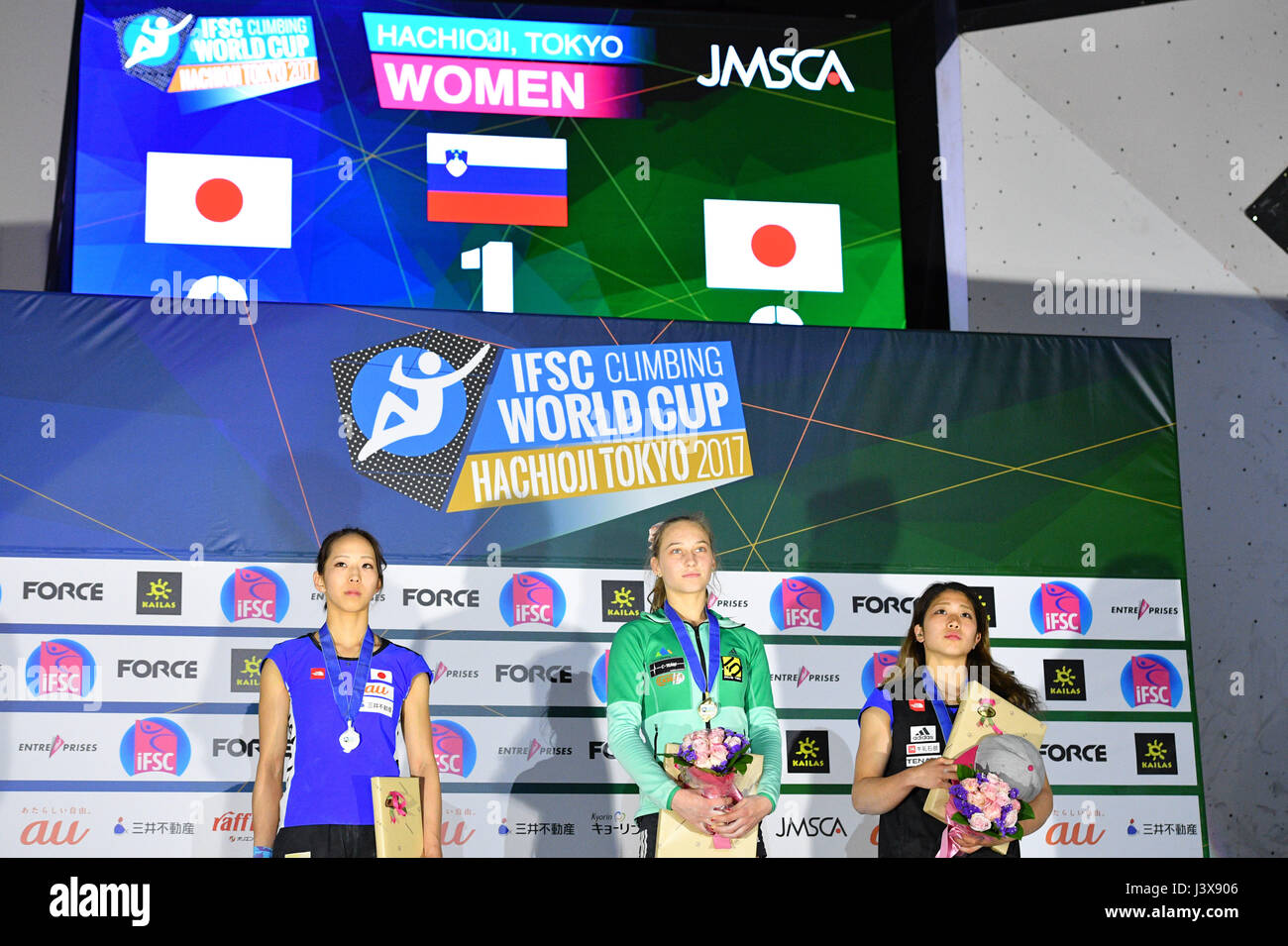 Esforta Arena, Tokyo, Japan. 7th May, 2017. (L-R) Akiyo Noguchi (JPN), Janja Garnbret (SLO ...