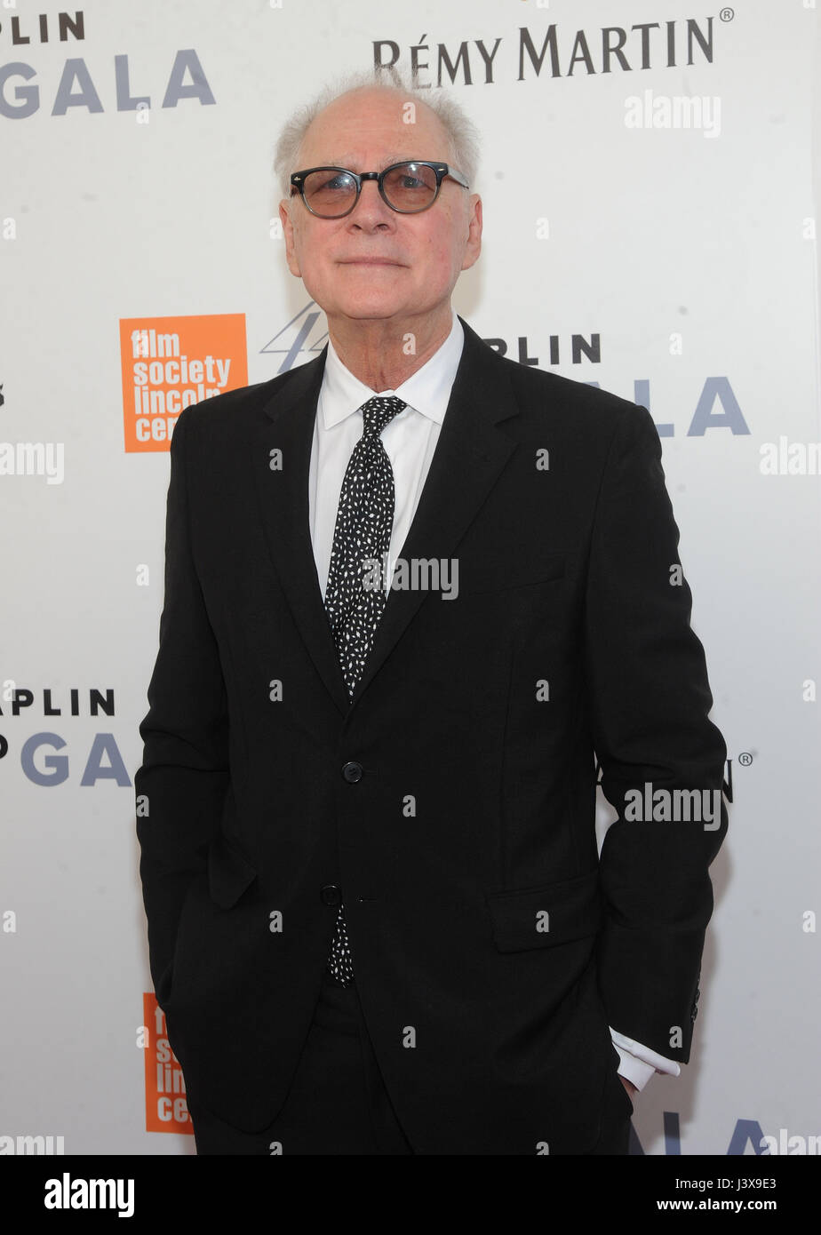 New York, NY, USA. 08th May, 2017. Filmmaker Barry Levinson attends the ...