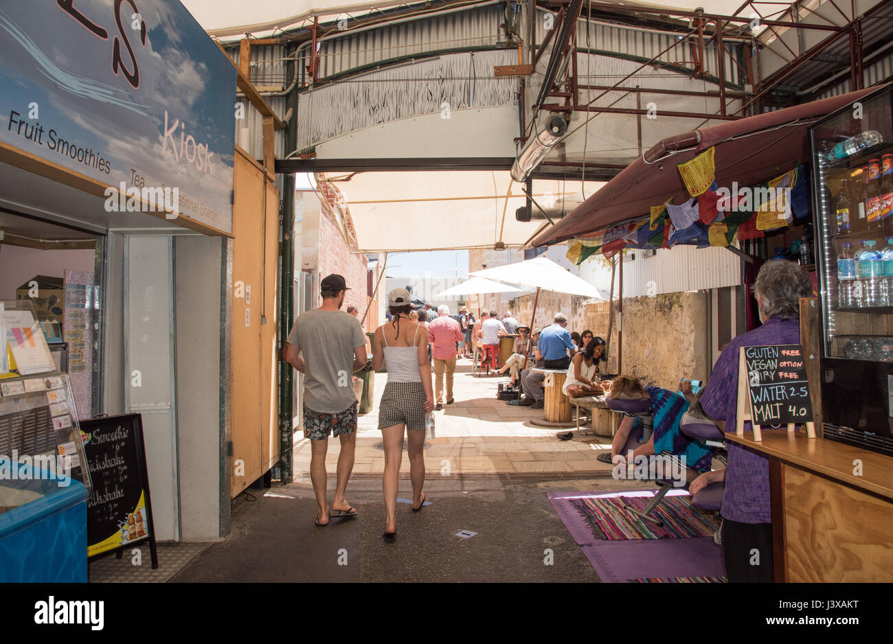Shopping in fremantle hi-res stock photography and images - Alamy