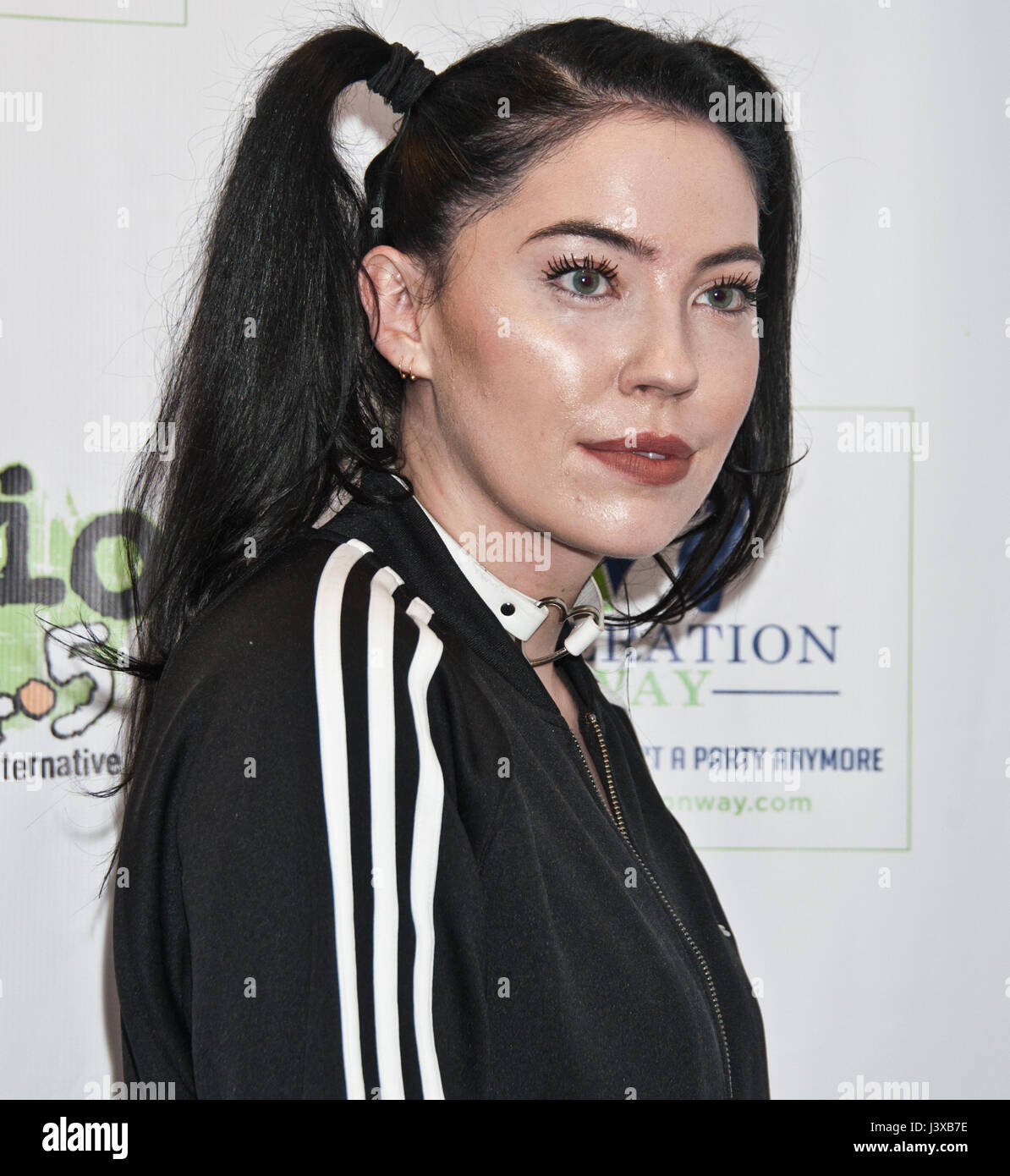 Bala Cynwyd, PA, USA. 5th May, 2017. British Singer-Songwriter Bishop ...