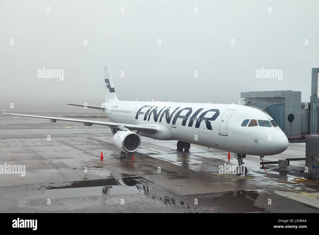 HELSINKI, FINLAND - APRIL 1, 2017: Finnair Airbus A321 airliner at ...