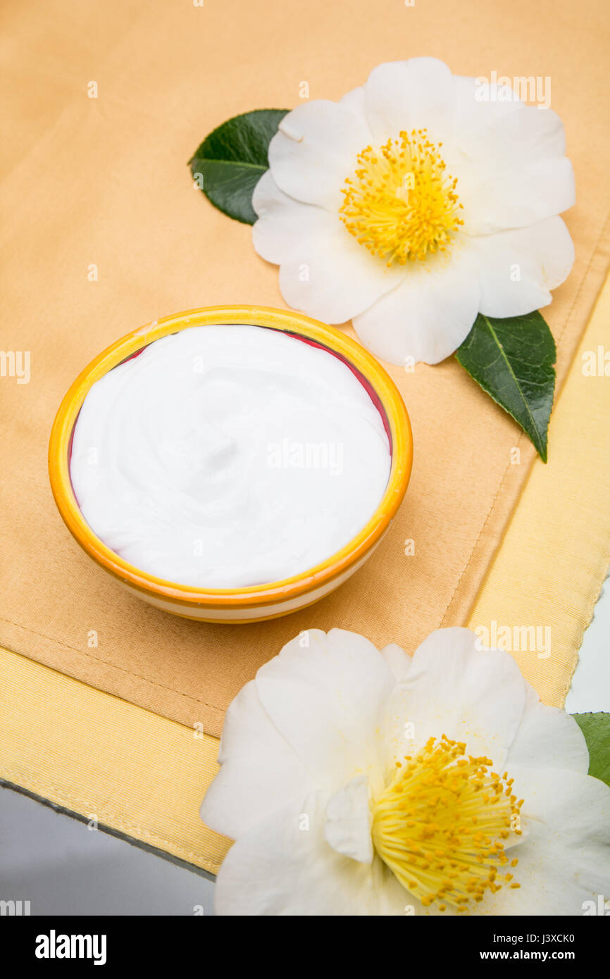 Lotion container hi-res stock photography and images - Alamy