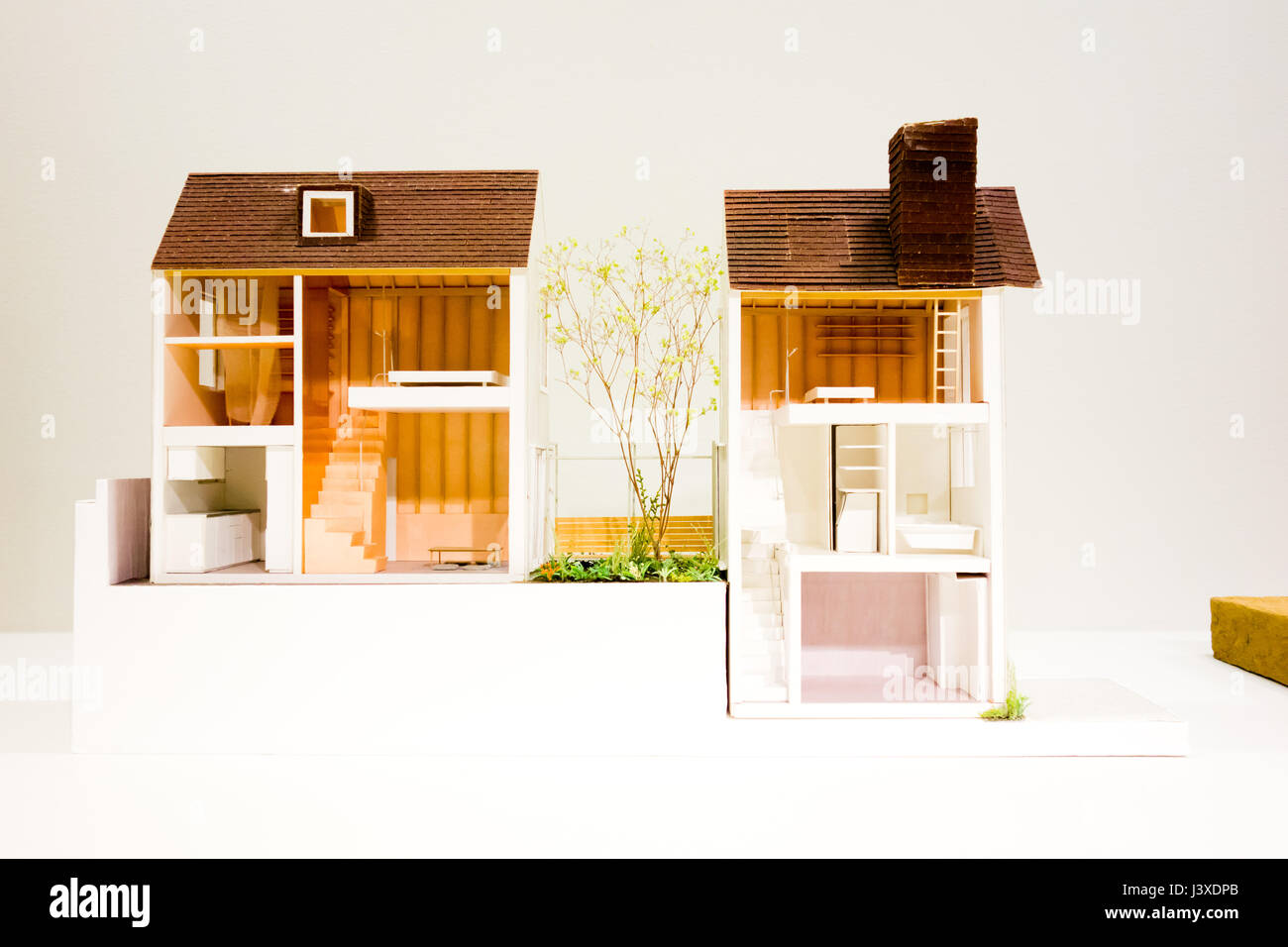 A model called Atelier Bow-Wow: Split Machiya (2010) by Yoshiharu ...