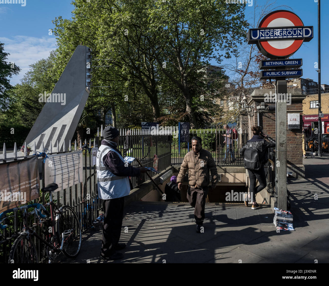 Bethnal Green station Stock Photo - Alamy