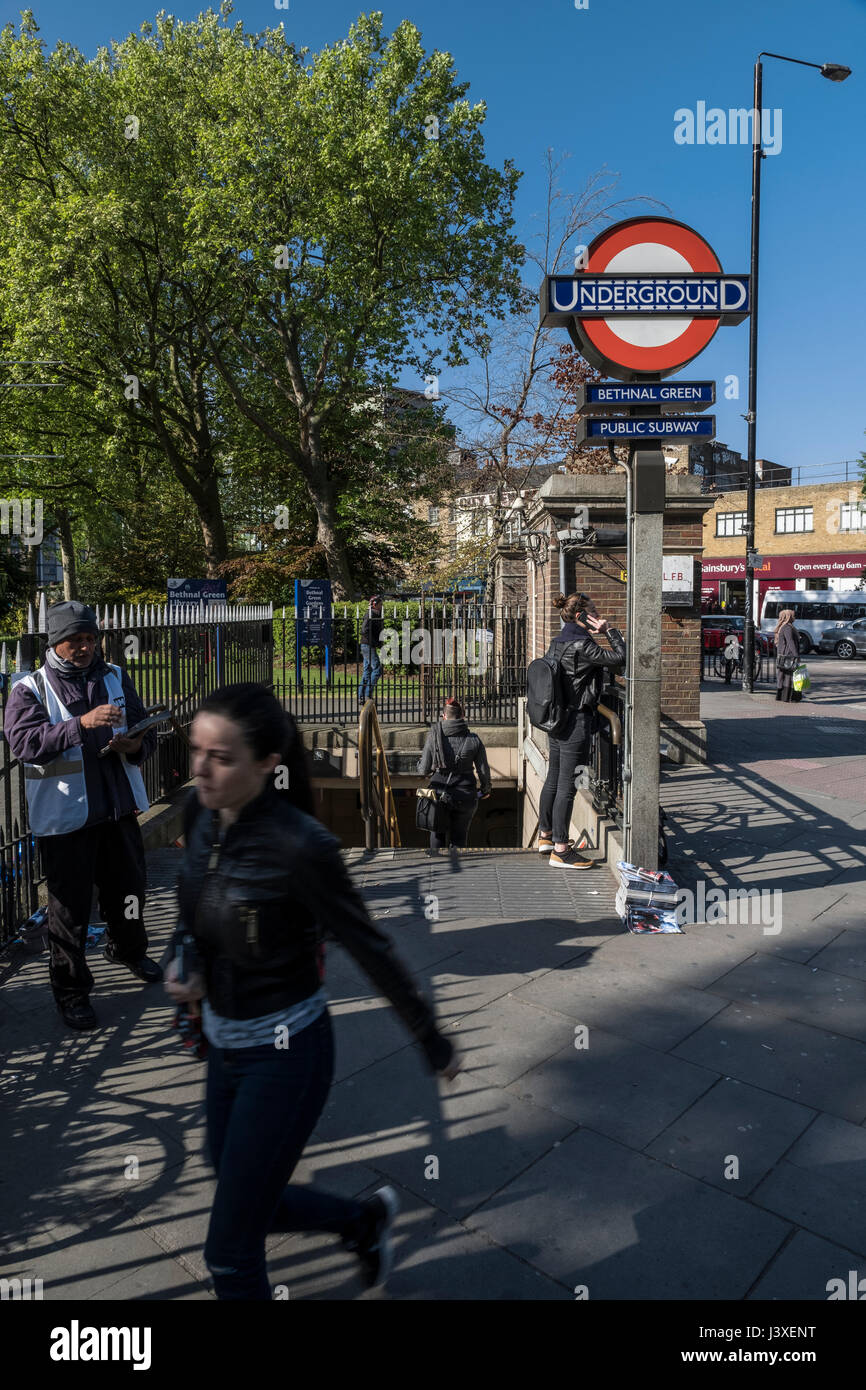 Bethnal Green station Stock Photo - Alamy