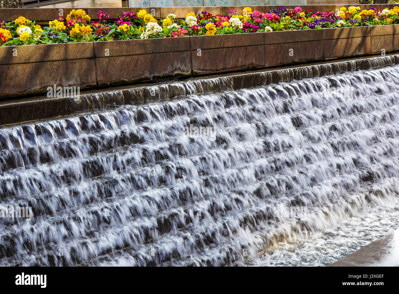 Small artificial waterfall hi-res stock photography and images - Alamy