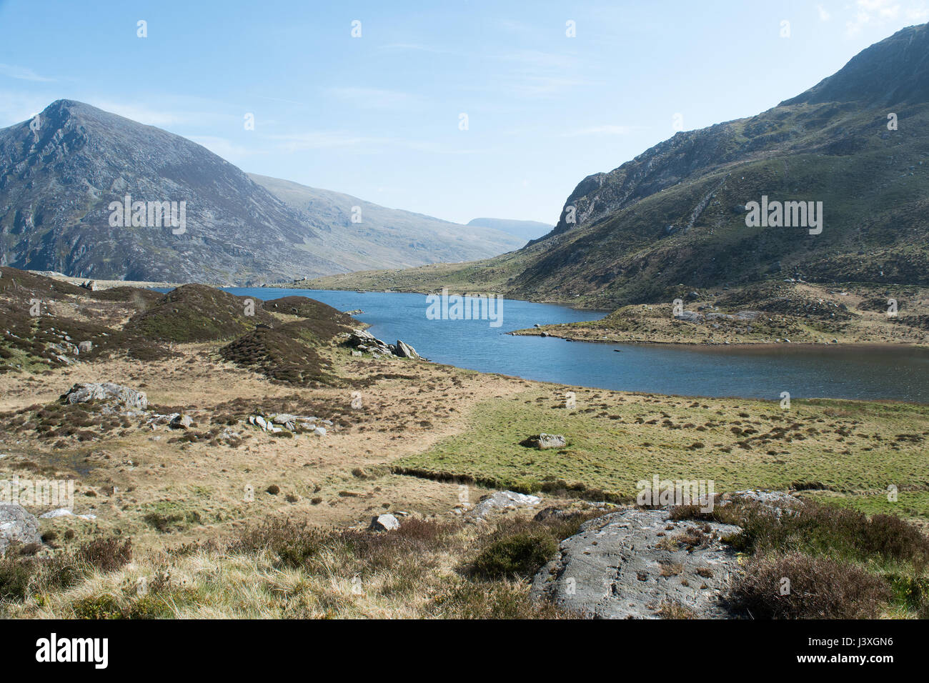Llyn Idwal and Pen Yr Ole Wen Stock Photo - Alamy