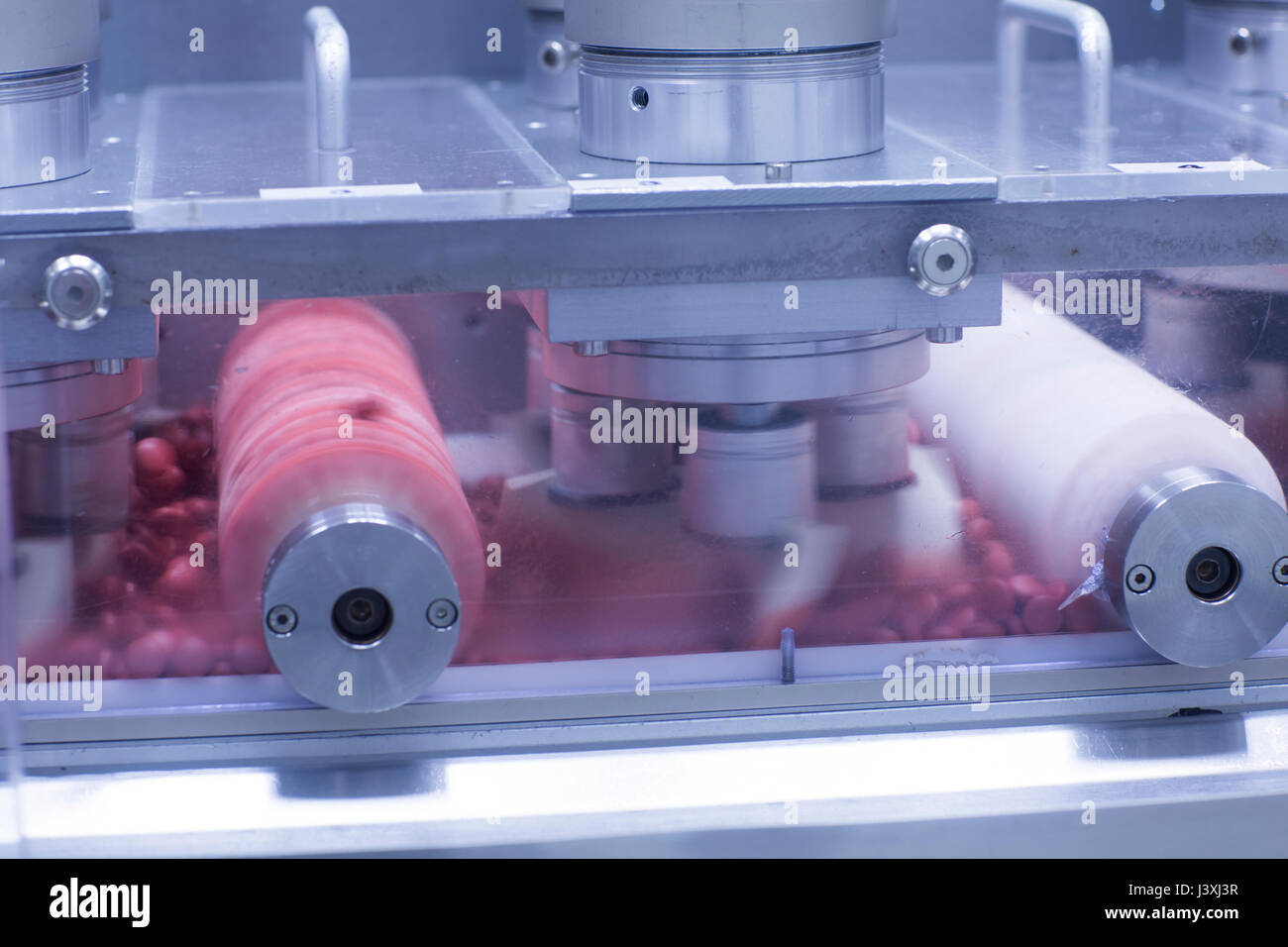 Sorting machine hi-res stock photography and images - Alamy