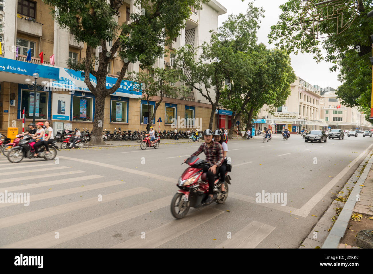 Hanoi city centre Stock Photo - Alamy
