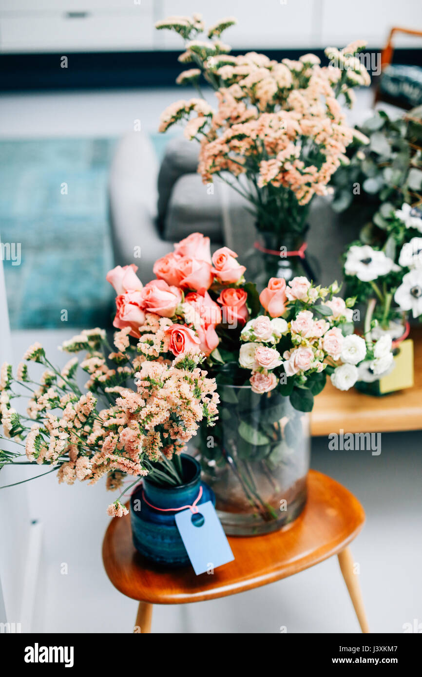 Coffee flower shop hi-res stock photography and images - Alamy