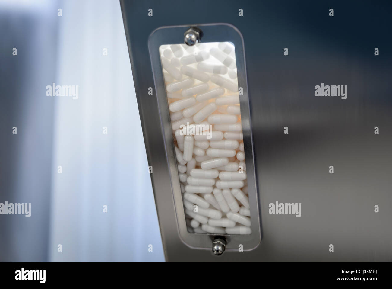 Pharmaceutical Hopper High Resolution Stock Photography and Images - Alamy