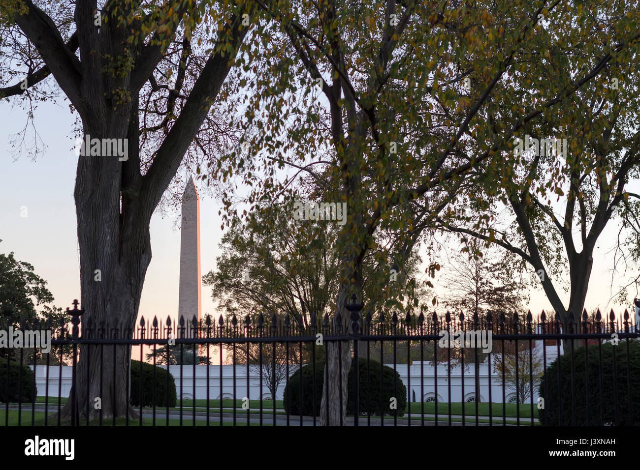 The Washington Memorial was built to commemorate George Washington ...
