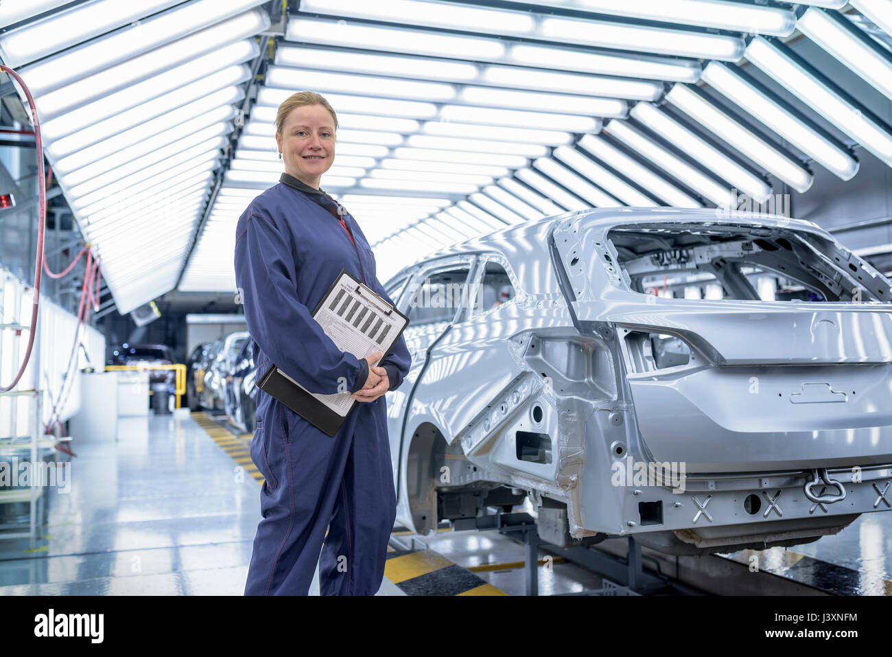 Woman Inspector Clipboard High Resolution Stock Photography and Images ...