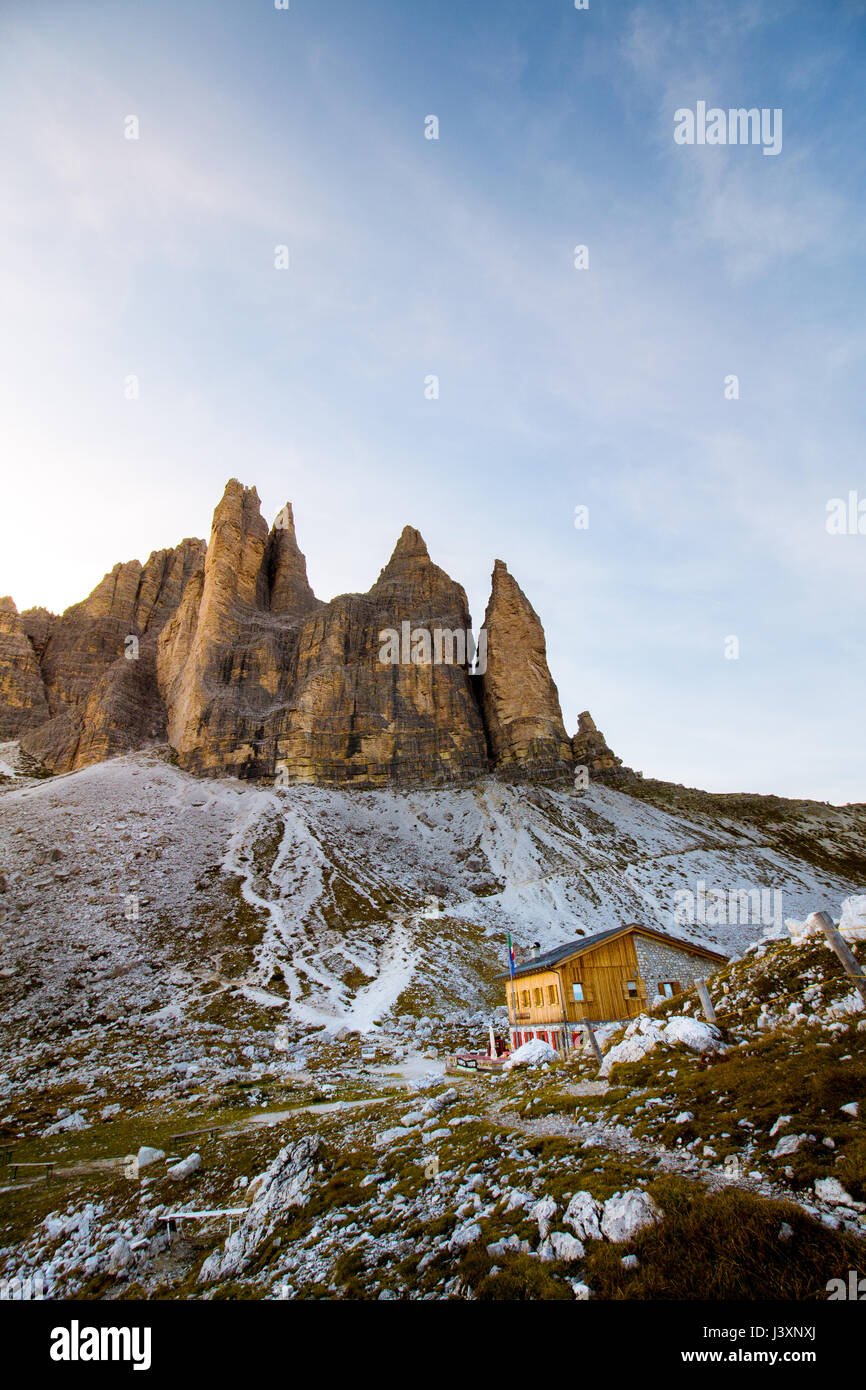 Rifugio Lavaredo below one of the tre cime di Lavaredo at sunset ...