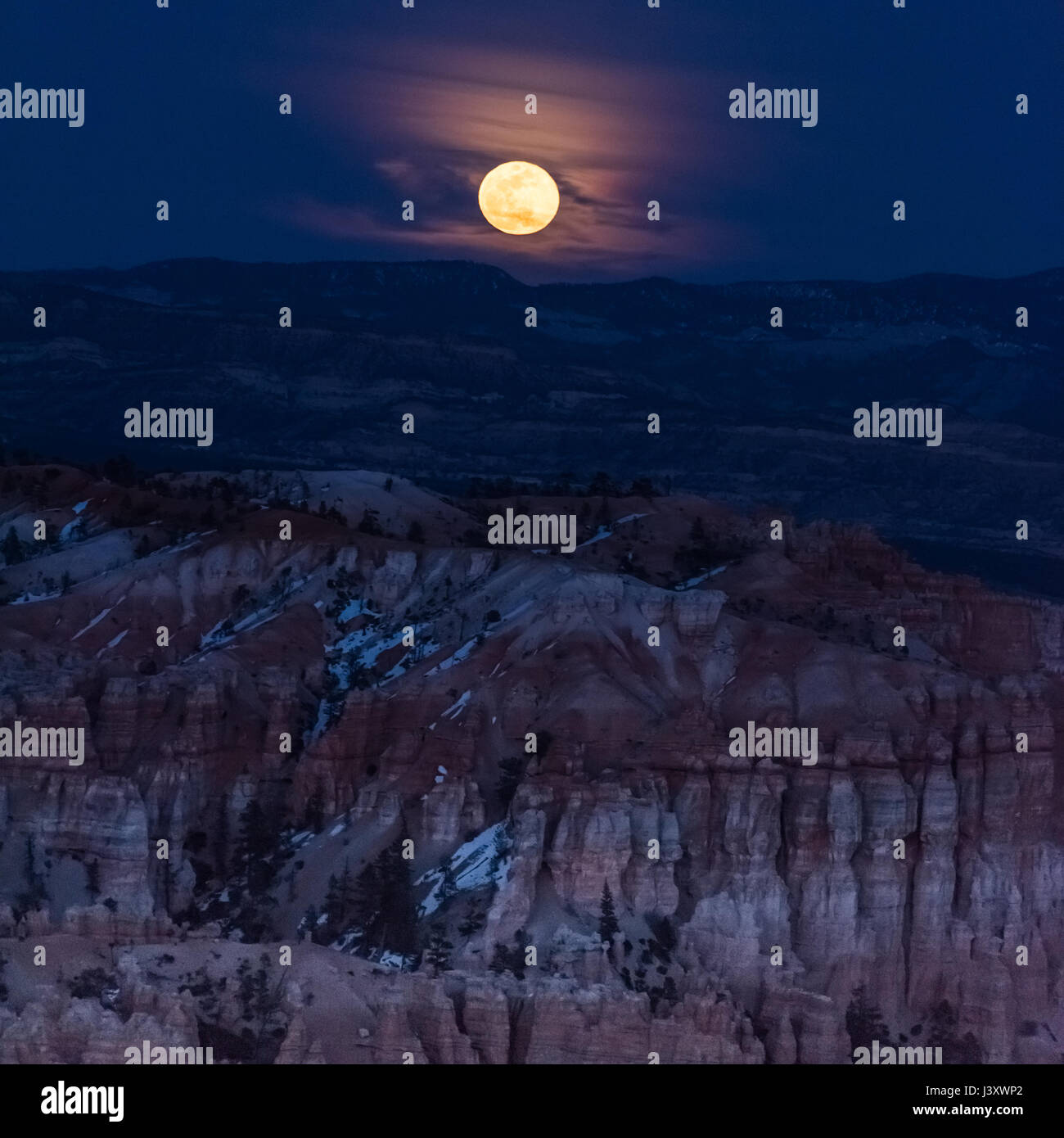 Full Moon Rising Over Bryce Canyon Stock Photo - Alamy