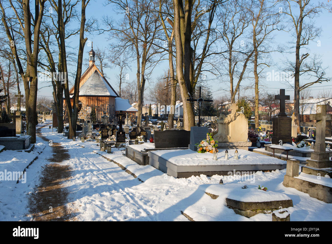 Cemetery in winter Stock Photo - Alamy