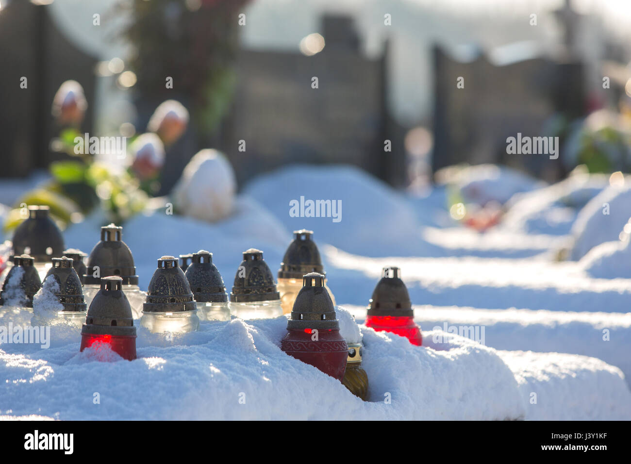 Cemetery in winter Stock Photo - Alamy