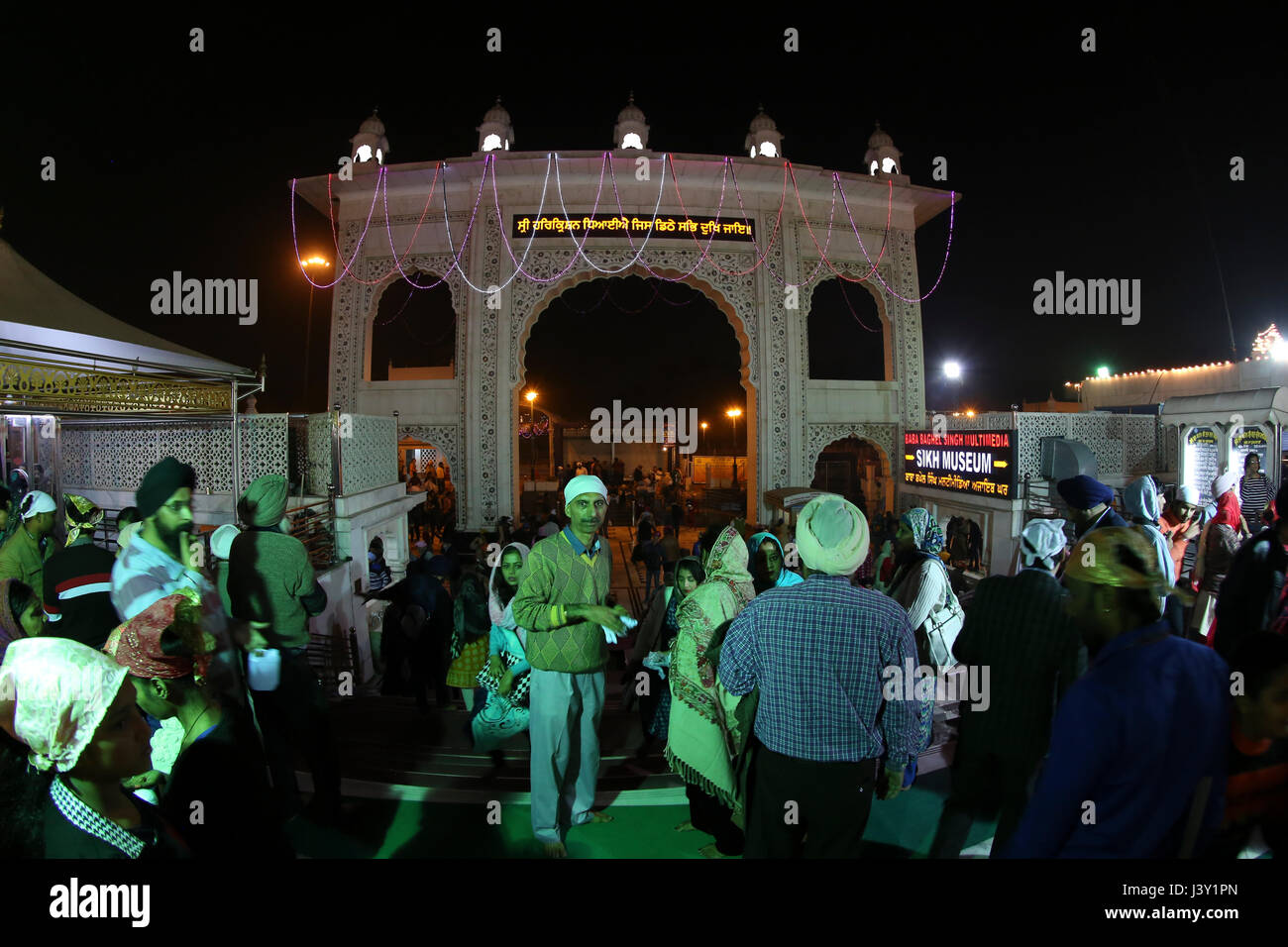 Sikh religious festivals hi-res stock photography and images - Alamy