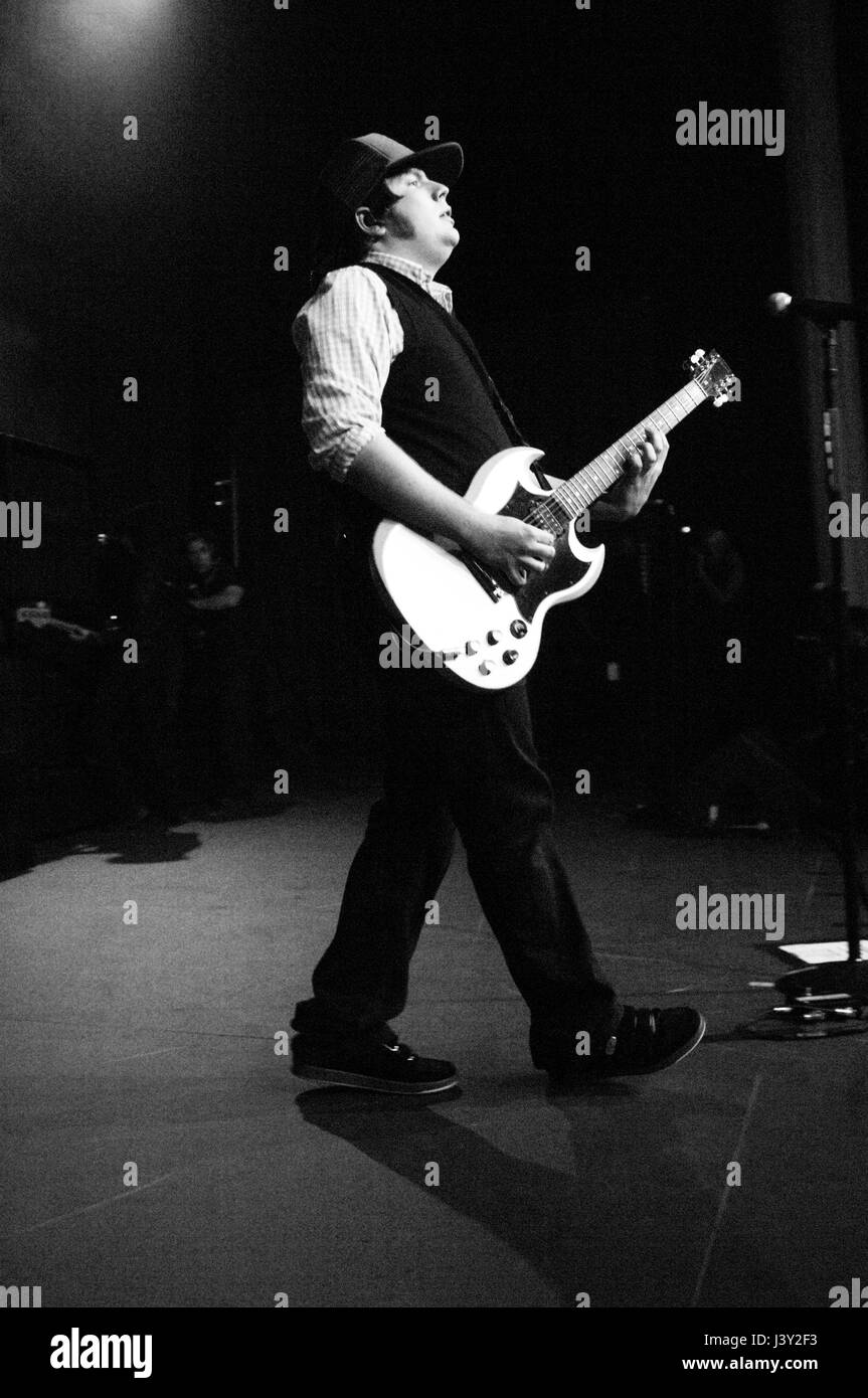Patrick Stump of Fall Out Boy perform at the Hennessy Artistry Finale ...