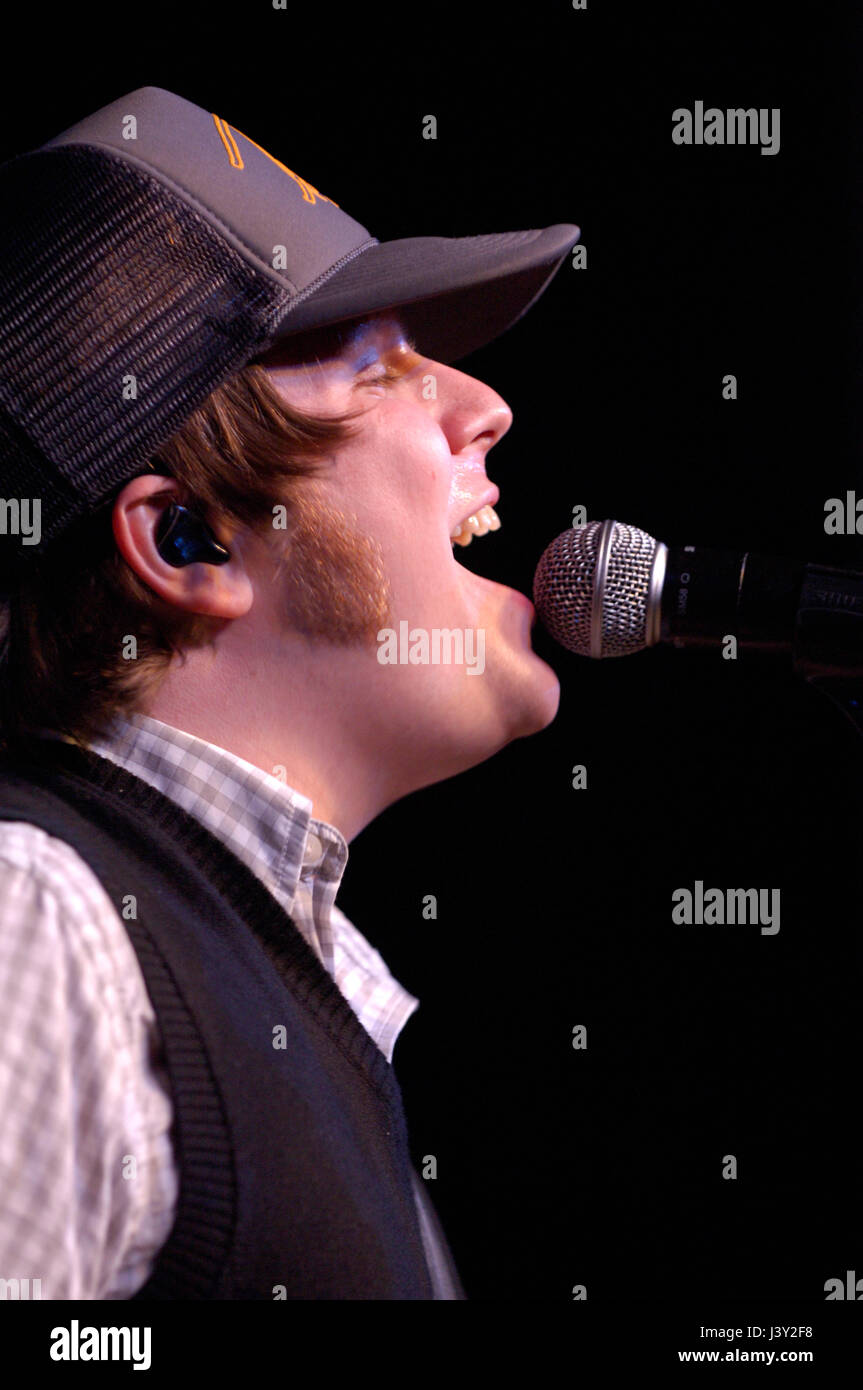 Patrick stump hi-res stock photography and images - Alamy