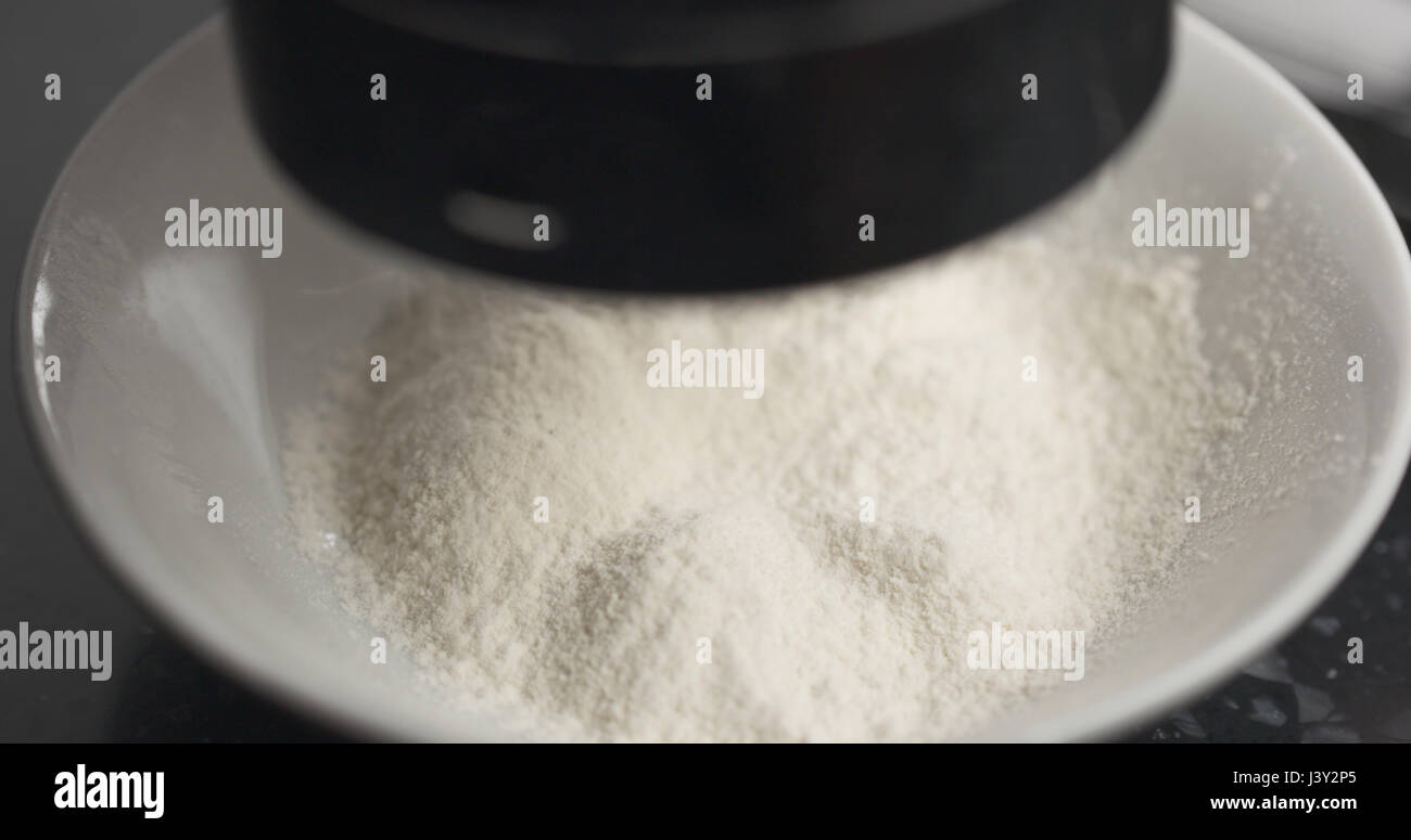 Sieving grain hi-res stock photography and images - Alamy